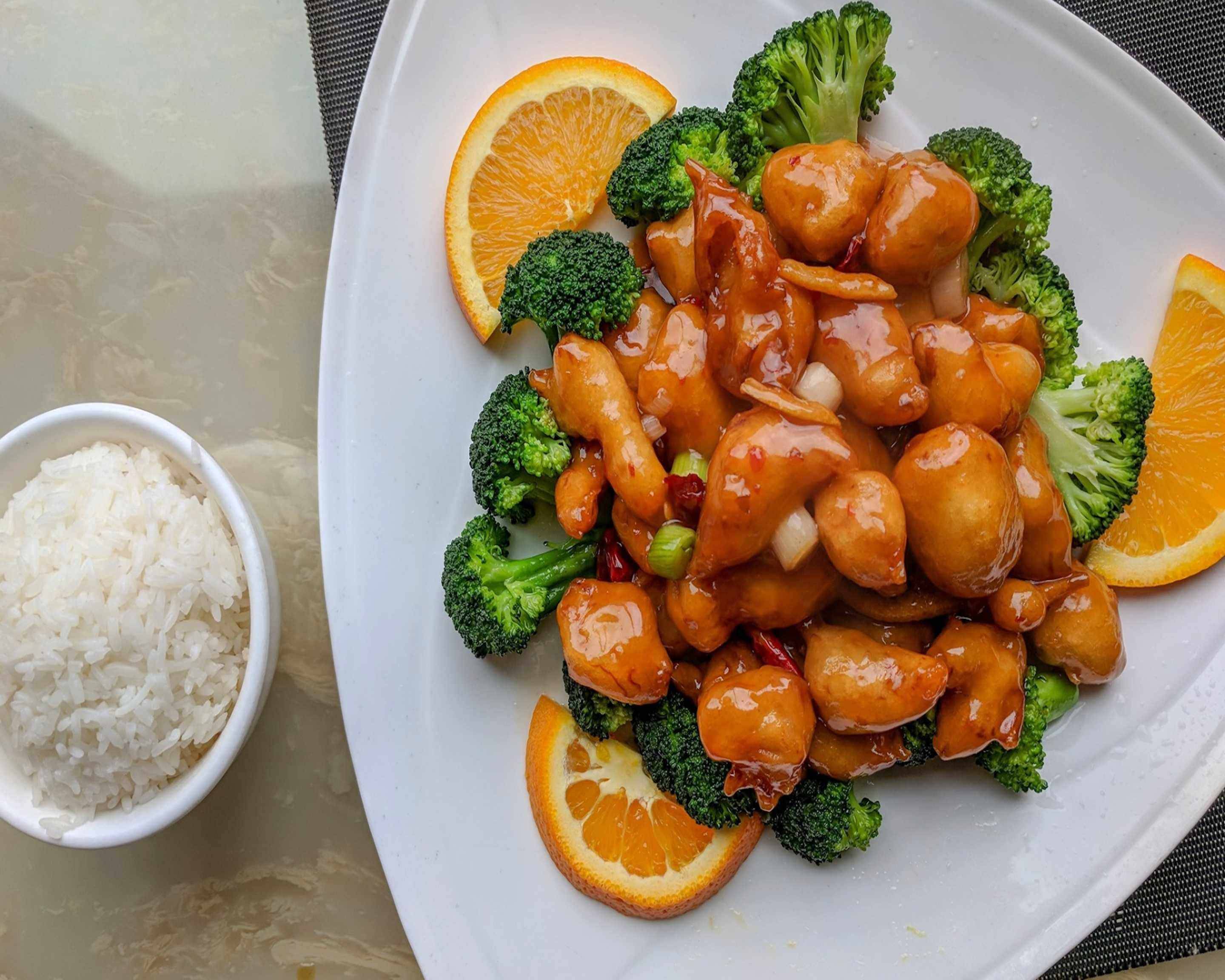Order Main Moon Menu Delivery【Menu & Prices】| Ashtabula | Uber Eats