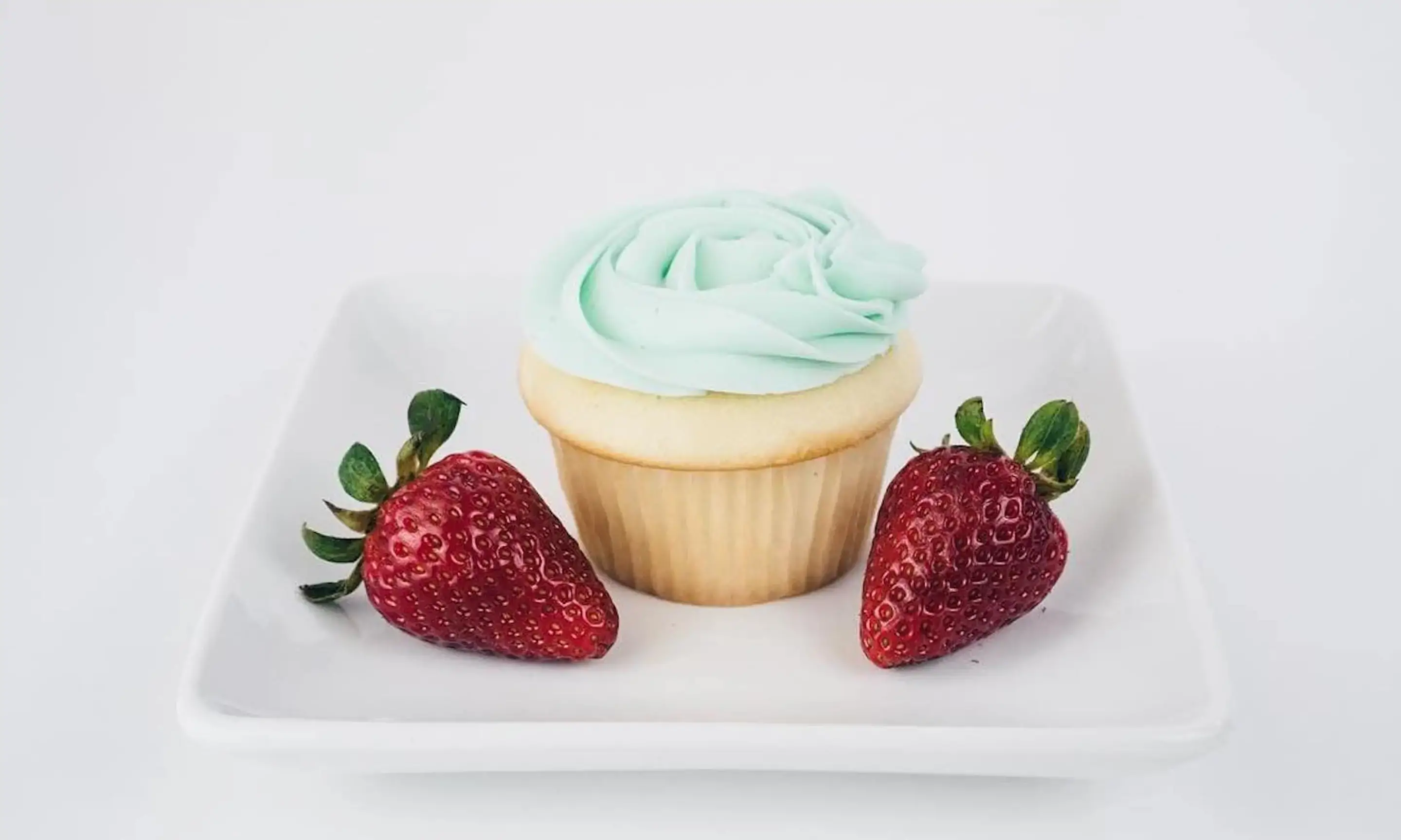 Order Fat Cupcake Menu Delivery in Portland | Fat Cupcake Prices | Uber ...