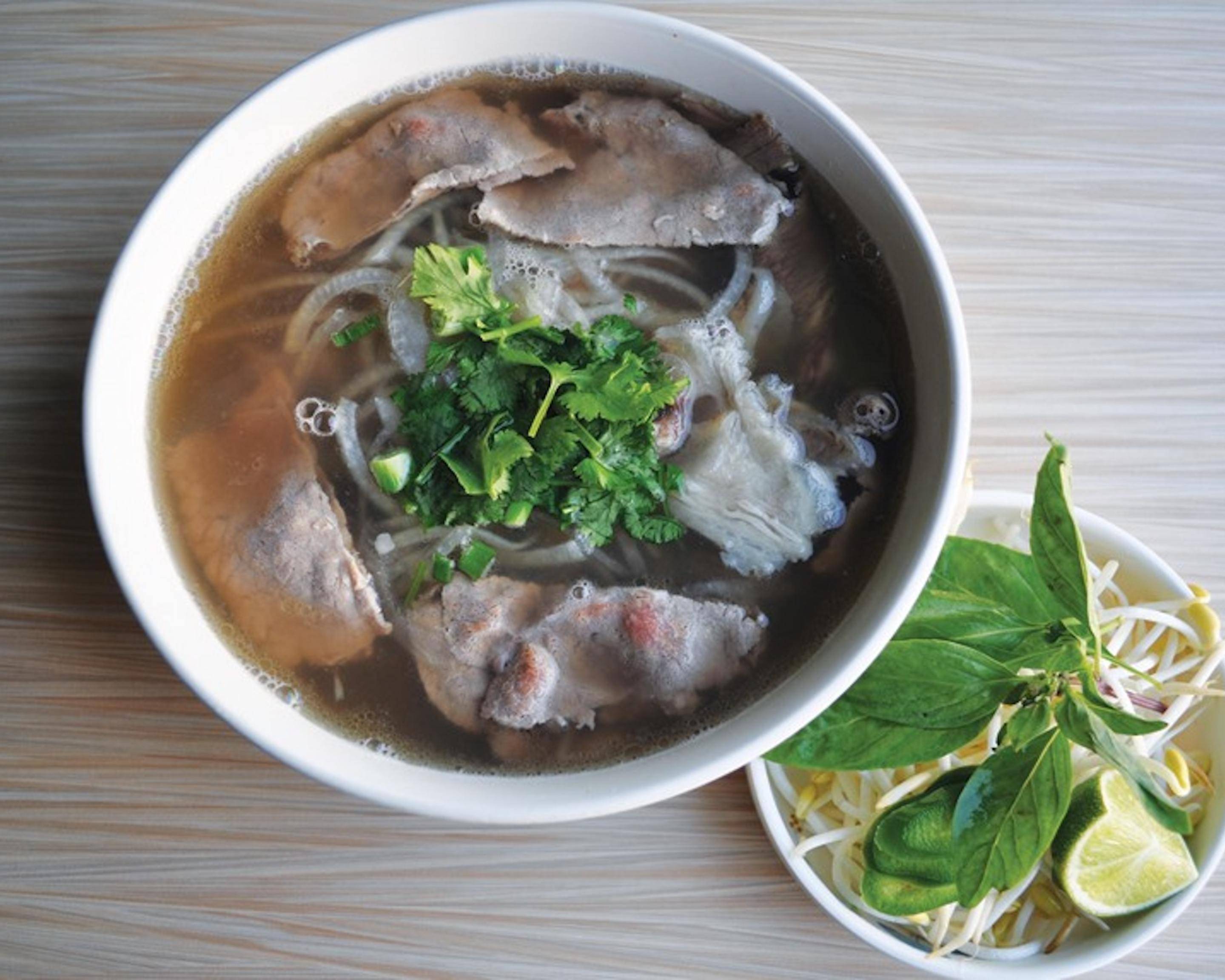 Mama Hong's Vietnamese Kitchen (Wilshire) Menu Los Angeles • Order Mama ...