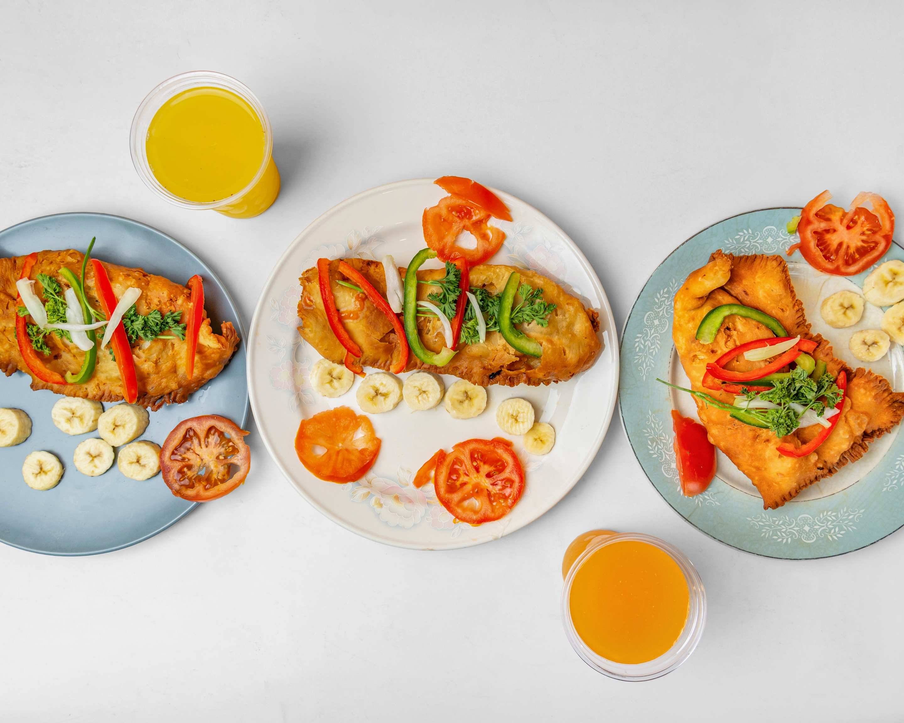 Commander d'un Mon Carmel Fast Food【Menu et prix】| Montréal | Uber Eats