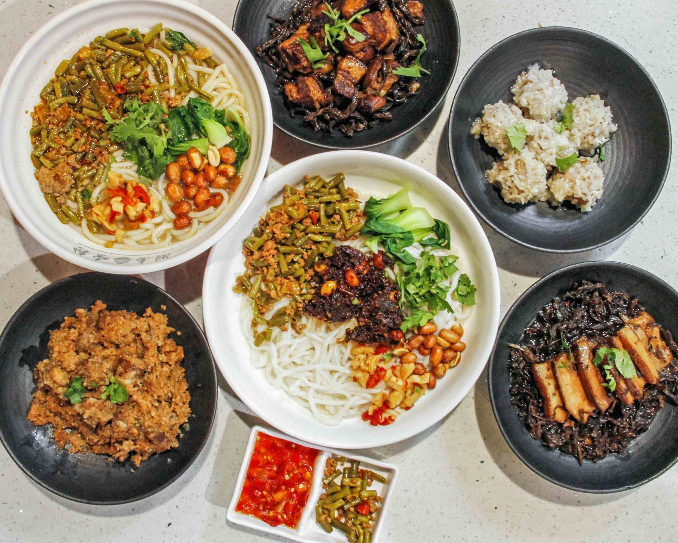 Order Hunan Noodle 湖南嗦粉 - Menu & Prices - New York Delivery | Uber Eats