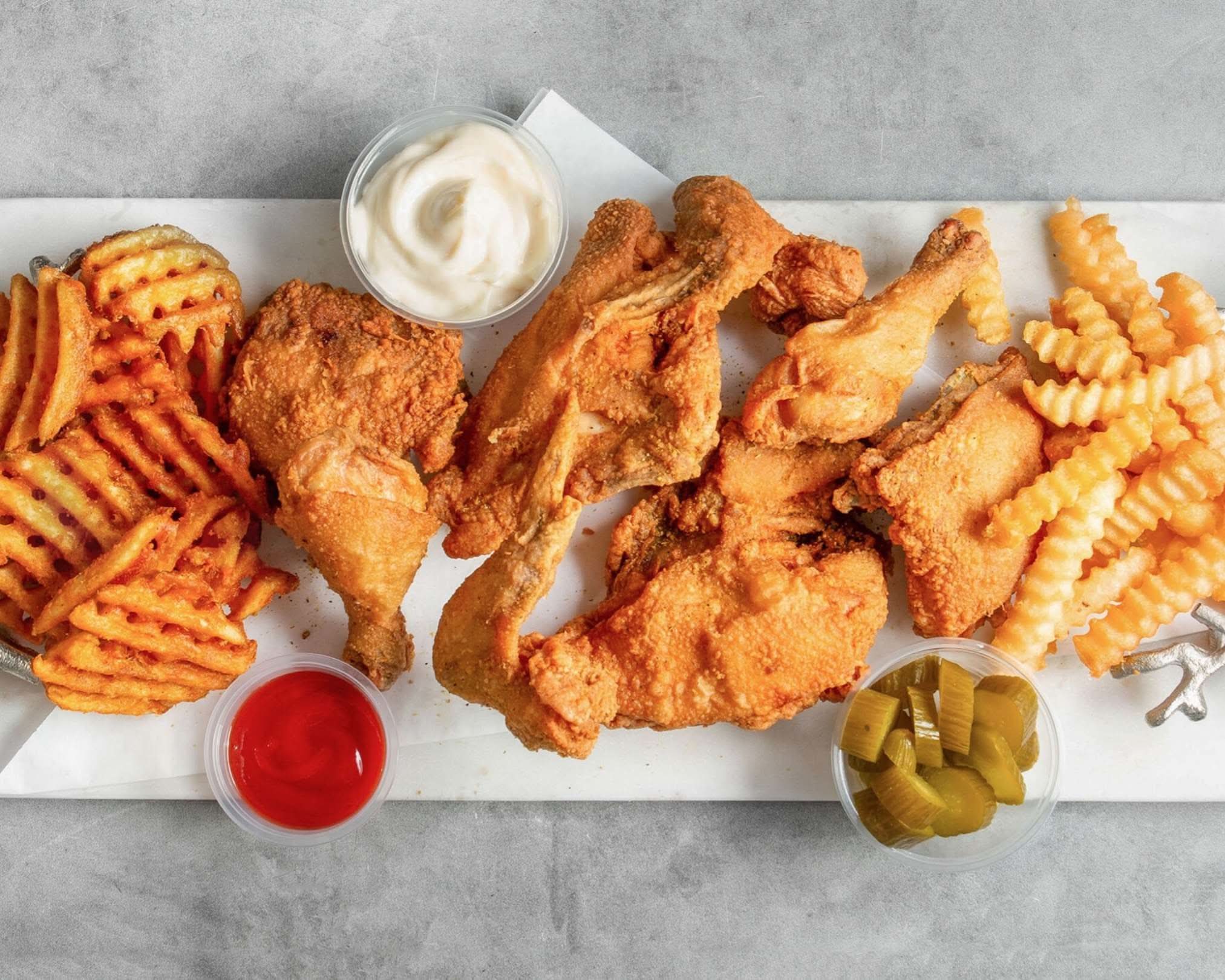 Order Crispy Chicken Kitchen (1102 S MAIN STREET) Menu Delivery【Menu ...