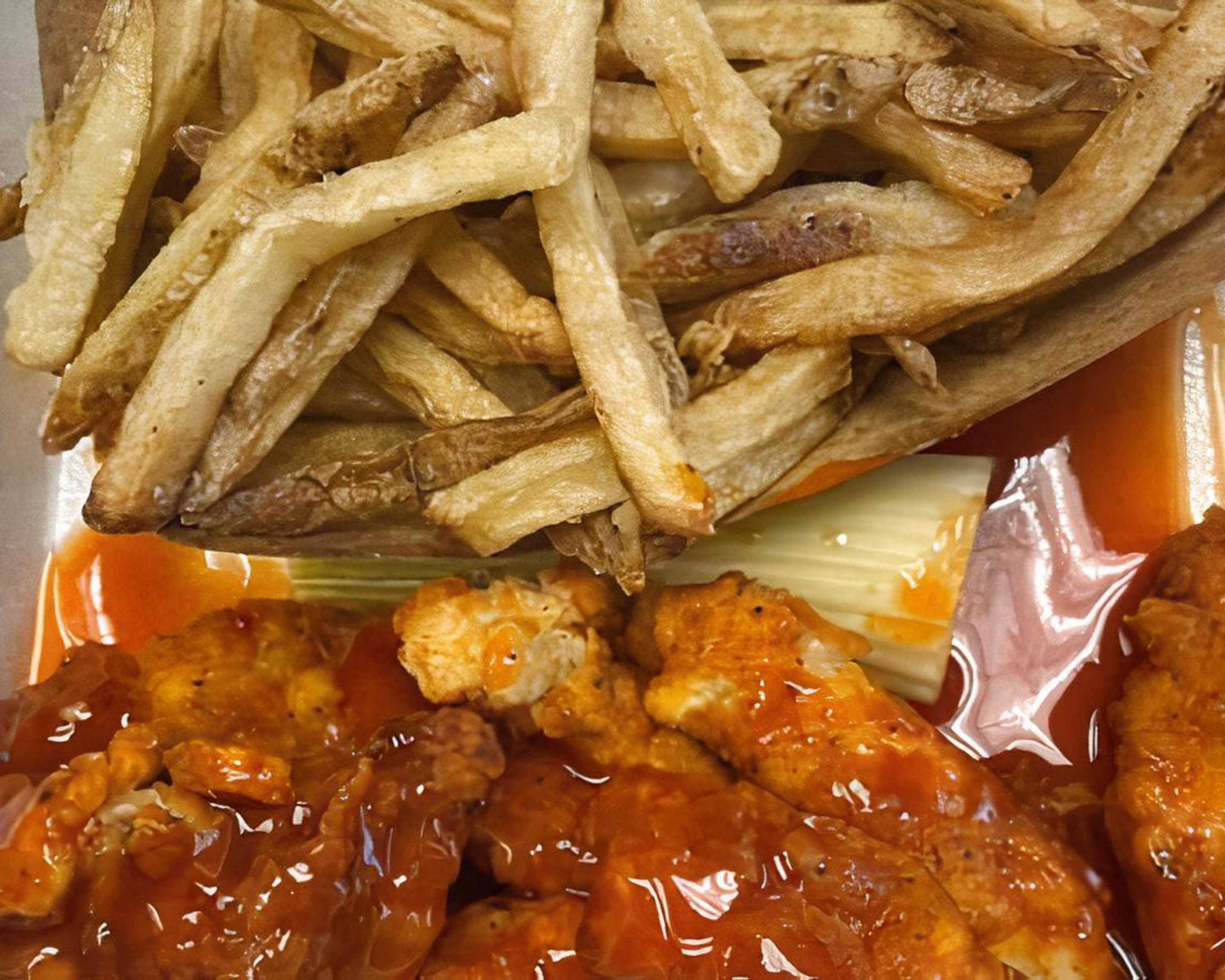 Order Lunch Box Cafe Menu Delivery【Menu & Prices】| Bowling Green | Uber ...