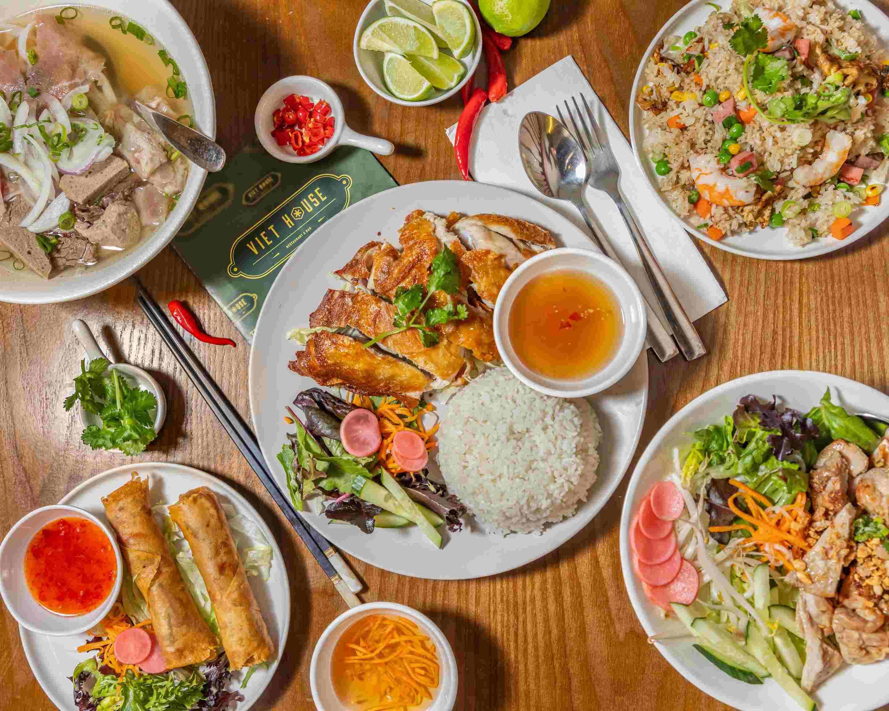 Viet House (Carindale) Menu Takeout in Brisbane | Delivery Menu ...