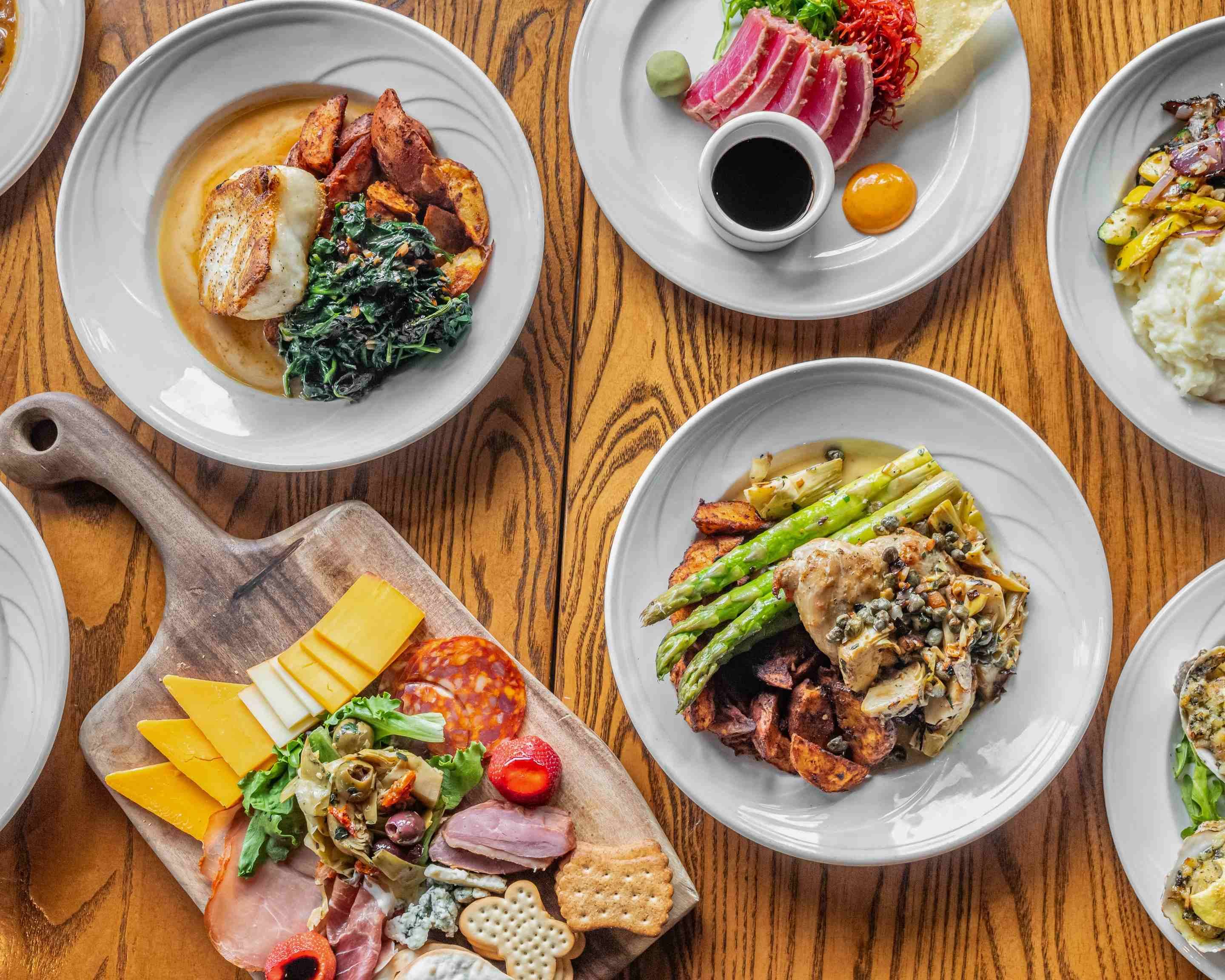 Churchill's Bar and Bistro Menu Grosse Pointe Woods • Order Churchill's ...