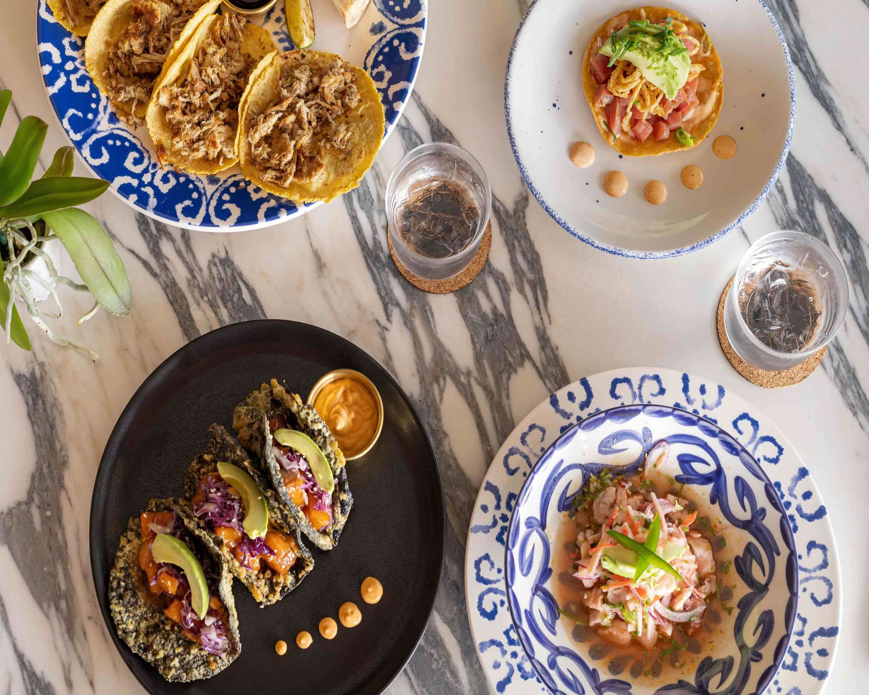 Los Tres Mexican Bistro (Escazú) a domicilio en San José, Costa Rica ...