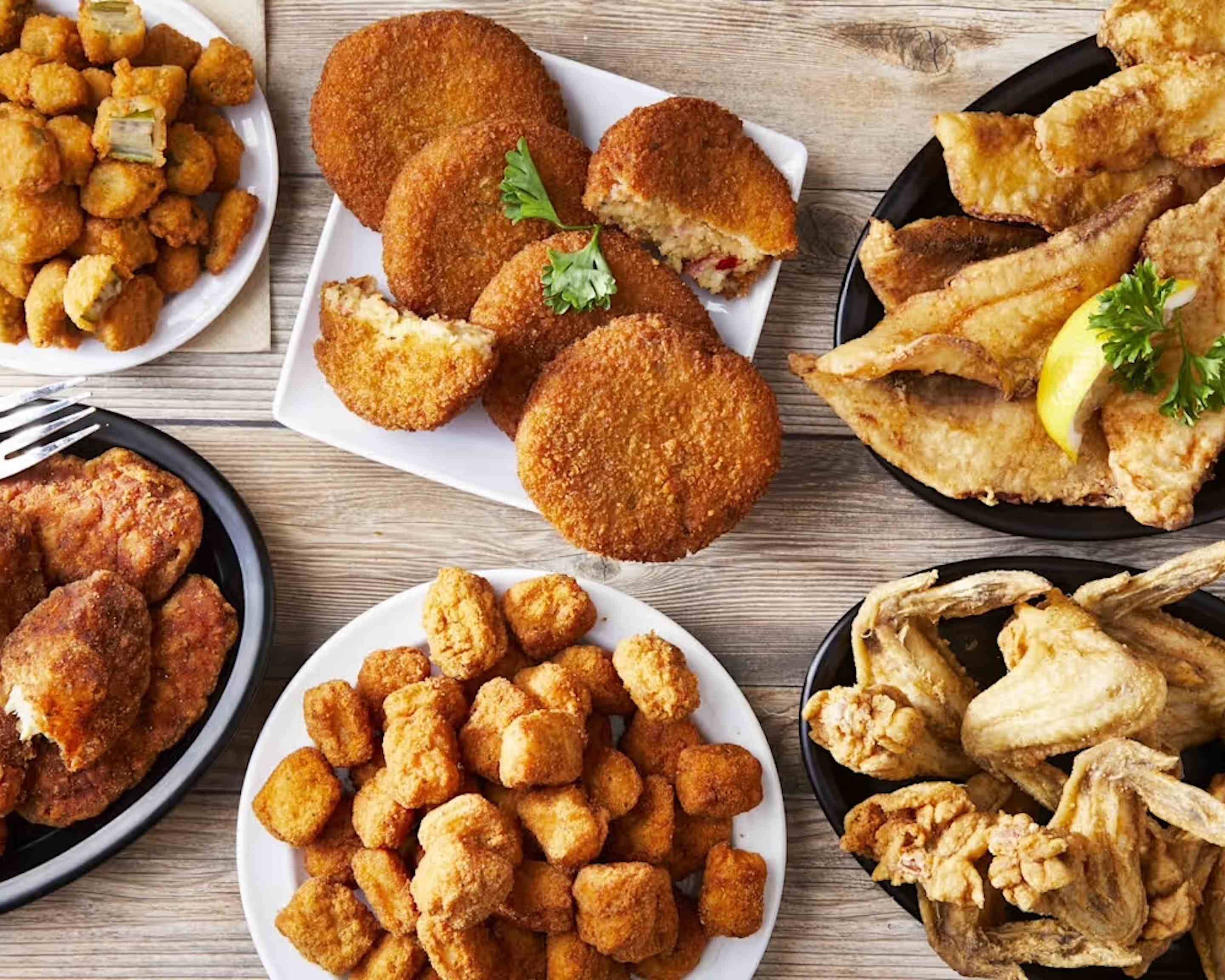 Order Fat Man's Fish Fry - Menu & Prices - Grand Rapids Delivery | Uber ...