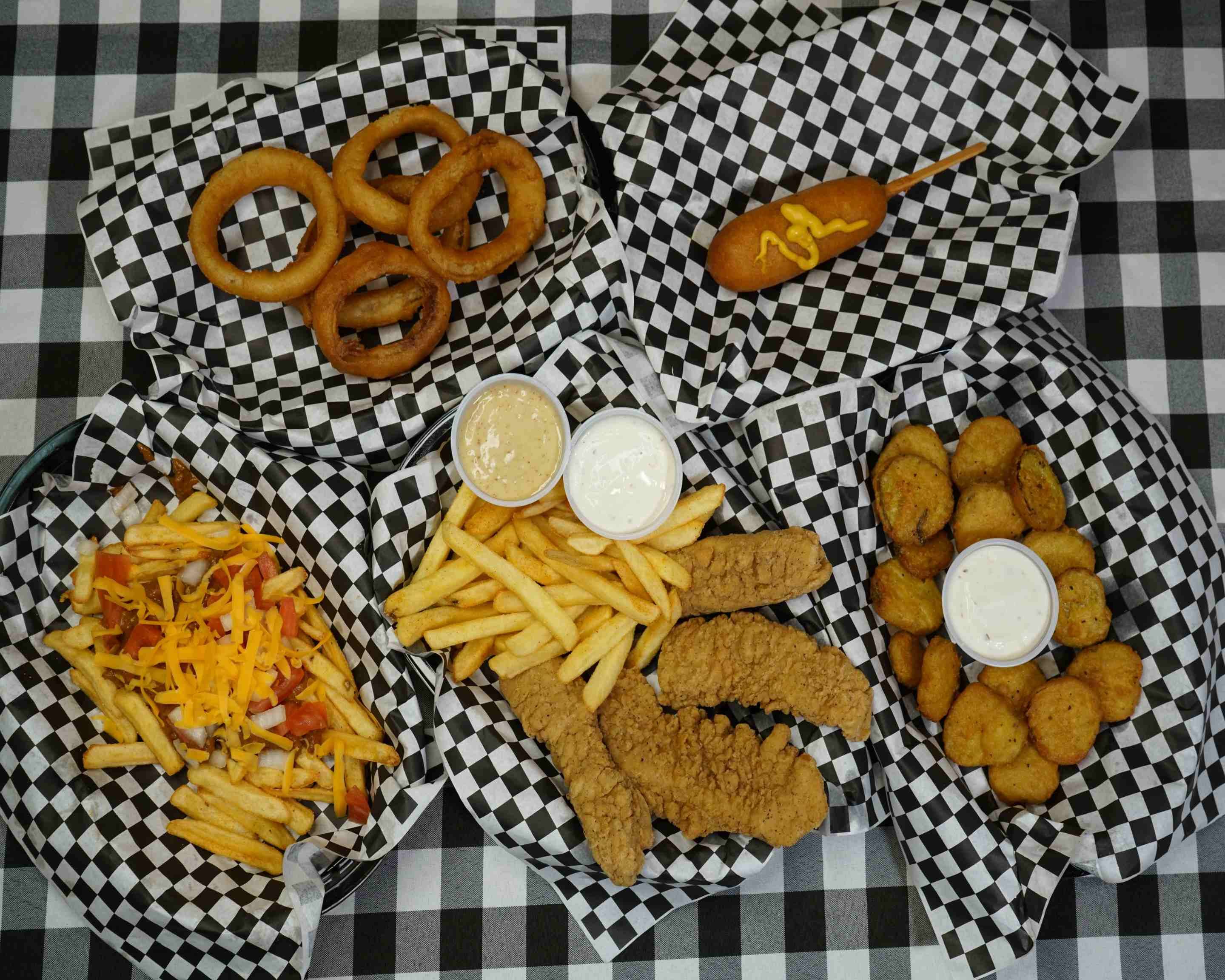 Order Food Avenue Chicago Style Eatery Menu Delivery【Menu & Prices ...