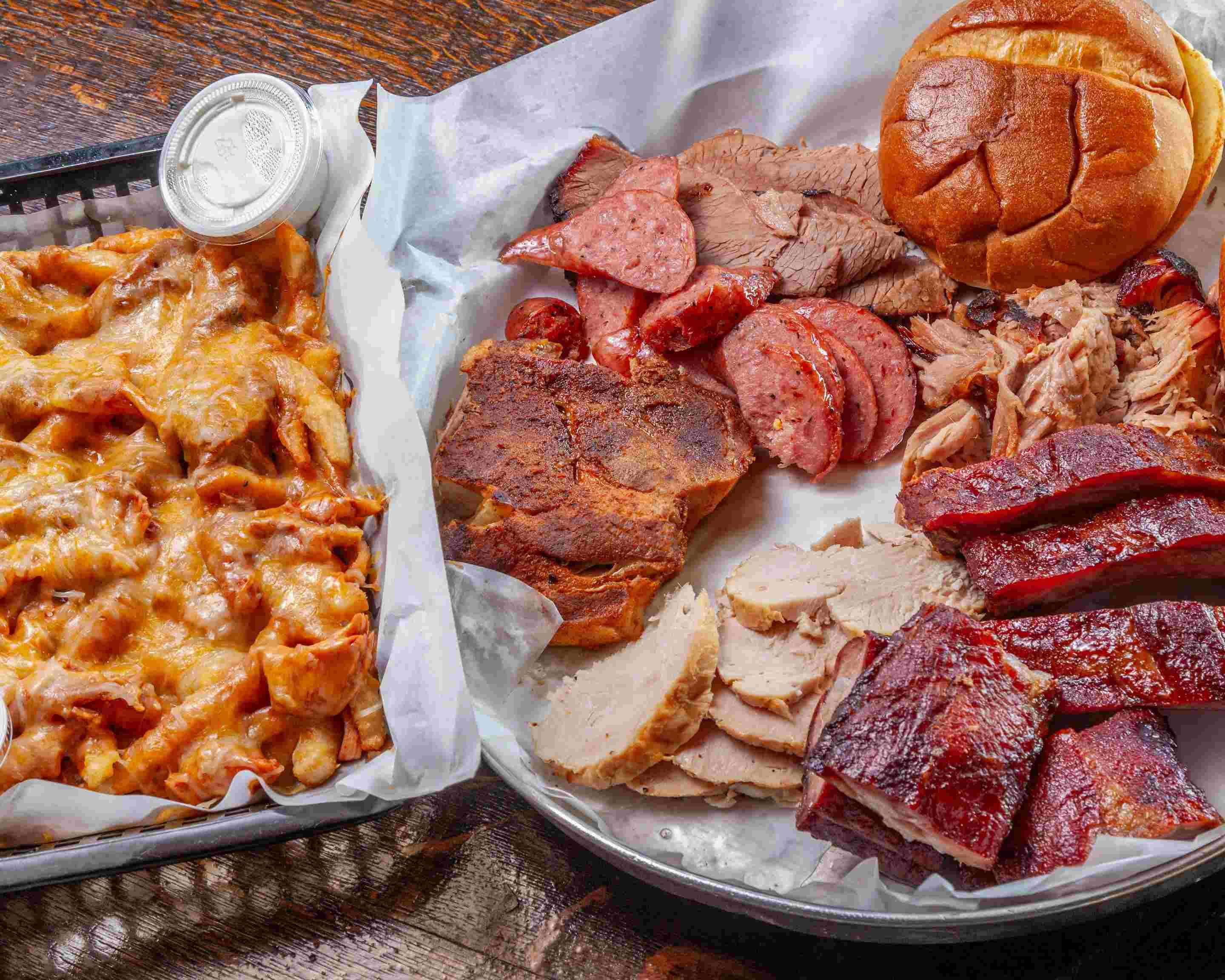 Order Smoking Barrels BBQ (St Louis) Menu Delivery【Menu & Prices ...