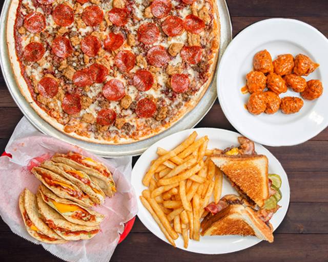 Order HotShots Sports Bar & Grill (Fenton) Menu Delivery in Fenton ...