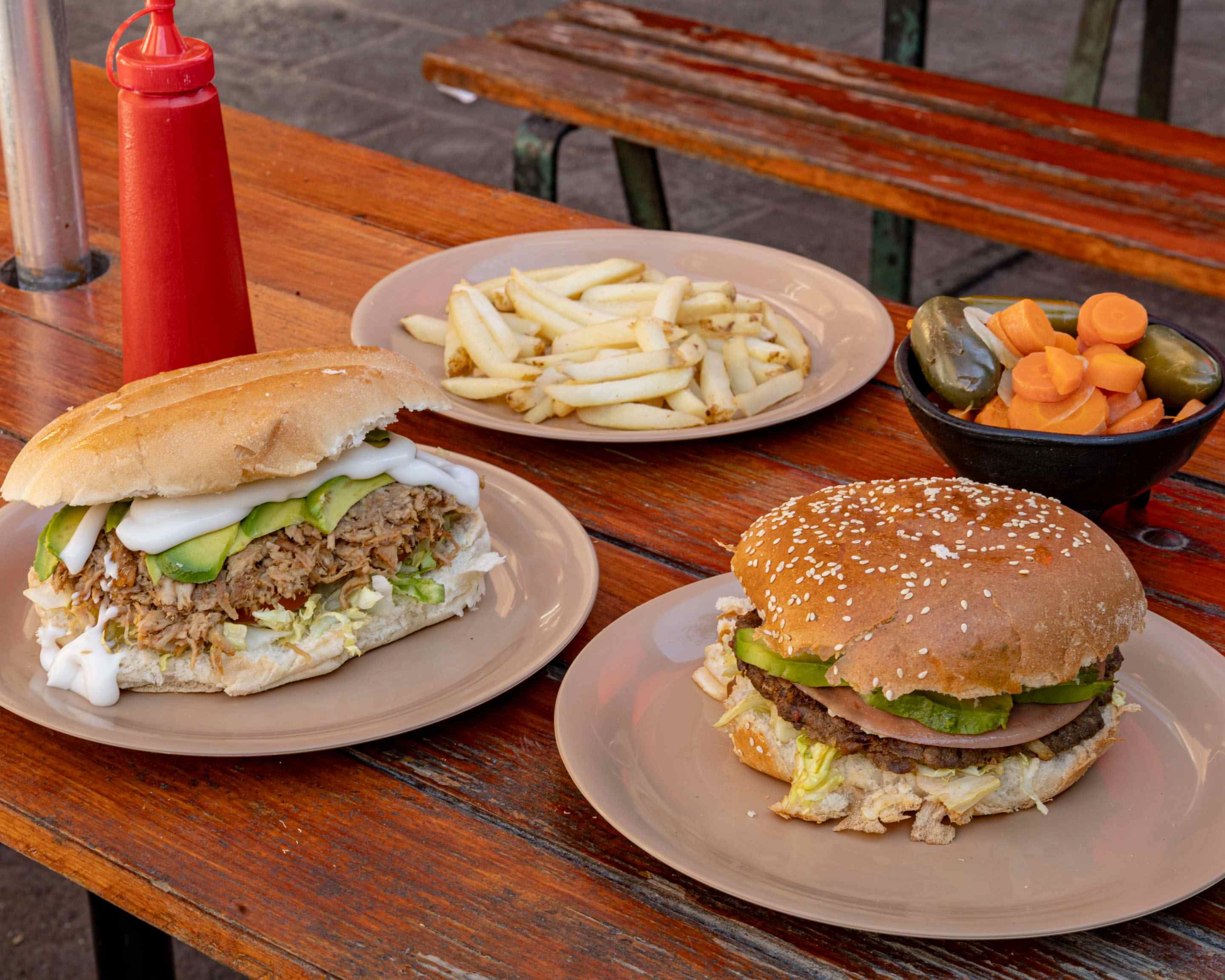 Tortas Valle (Río Orinoco) Menú a Domicilio【Menú y Precios】Monterrey ...