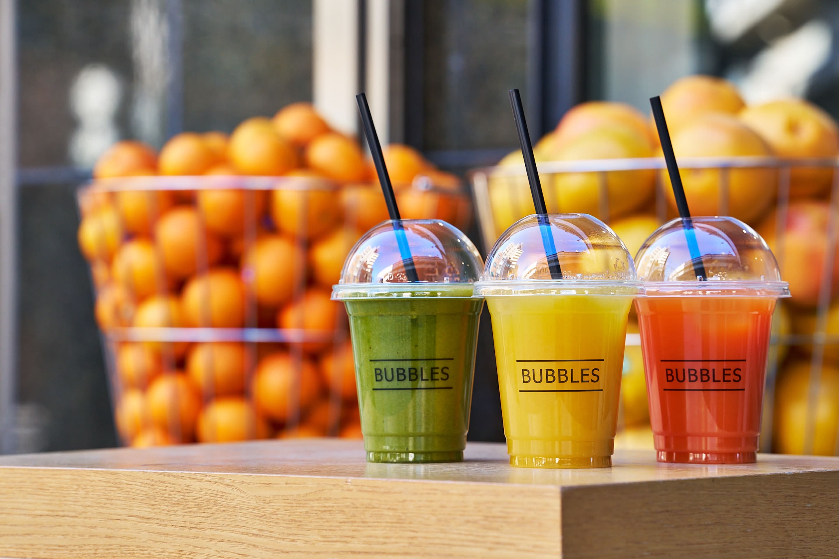 JUICE STAND BUBBLES 小田急エース北館のデリバリー ・持ち帰り| メニューを見る |東京 で 配達| ウーバーイーツ
