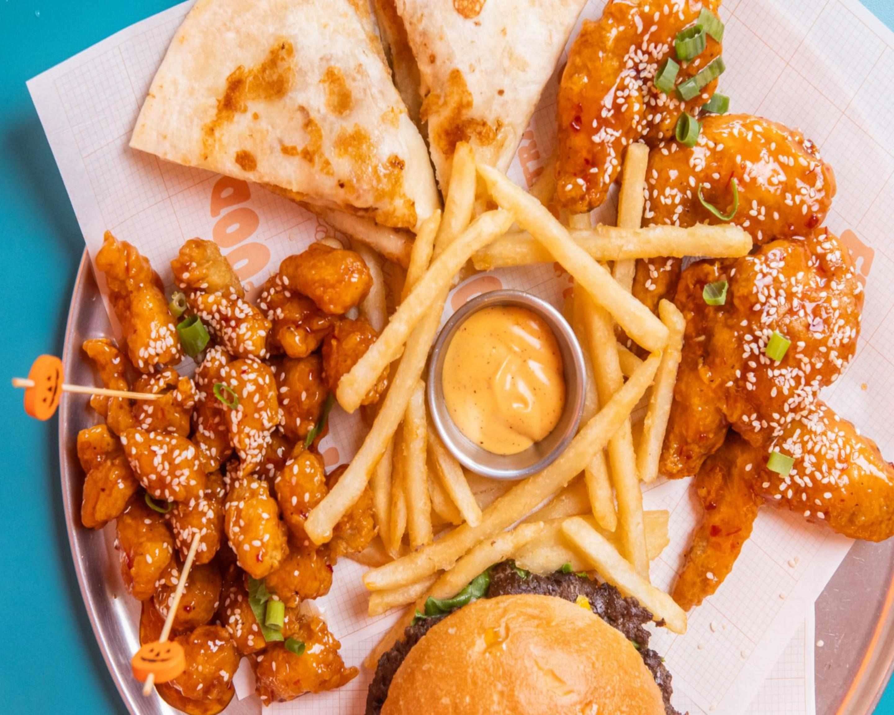 La Central Street Food (Tibás) Delivery in San Jose, CR | Menu & Prices ...