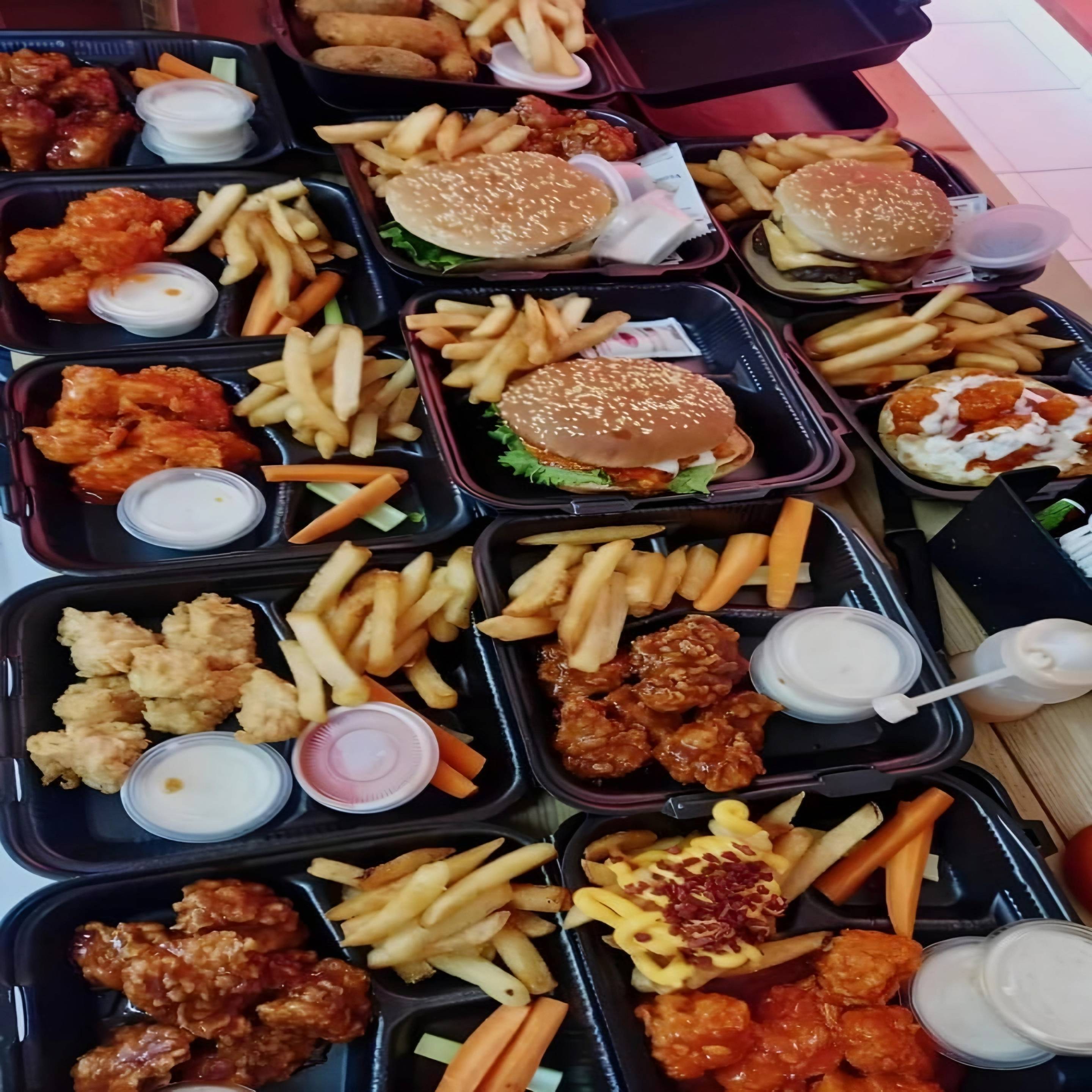 Boneles El Monchoso (dominio cumbres) Menú y Precios - Pide a Domicilio ...
