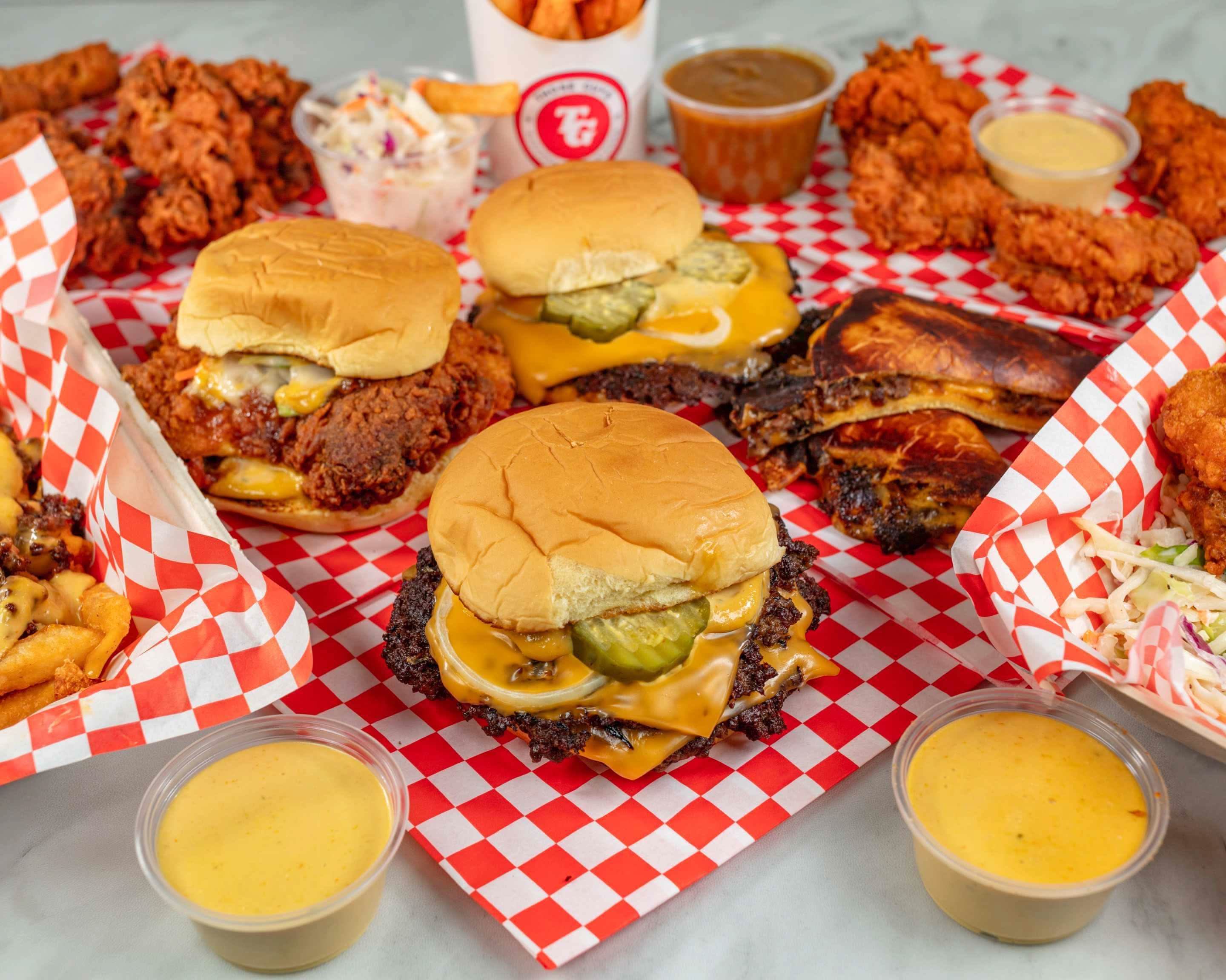 Commander d'un Those Guys Burgers & Chicken【Menu et prix】| Toronto ...