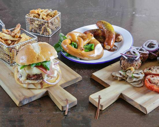 Livraison du menu Berlin 1989 - St-Herblain à Saint-Herblain - 【Menu et ...