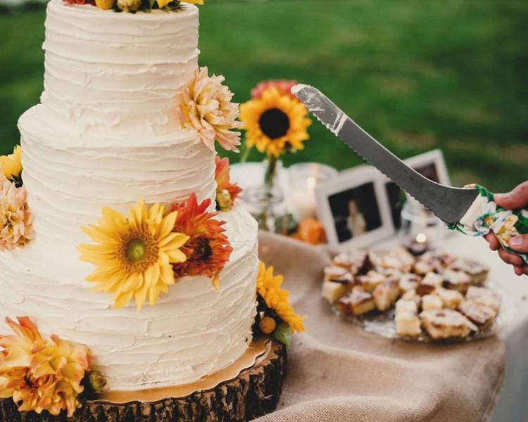 Order Regent Bakery & Cafe (Bellevue) Menu Delivery in Redmond | Menu ...