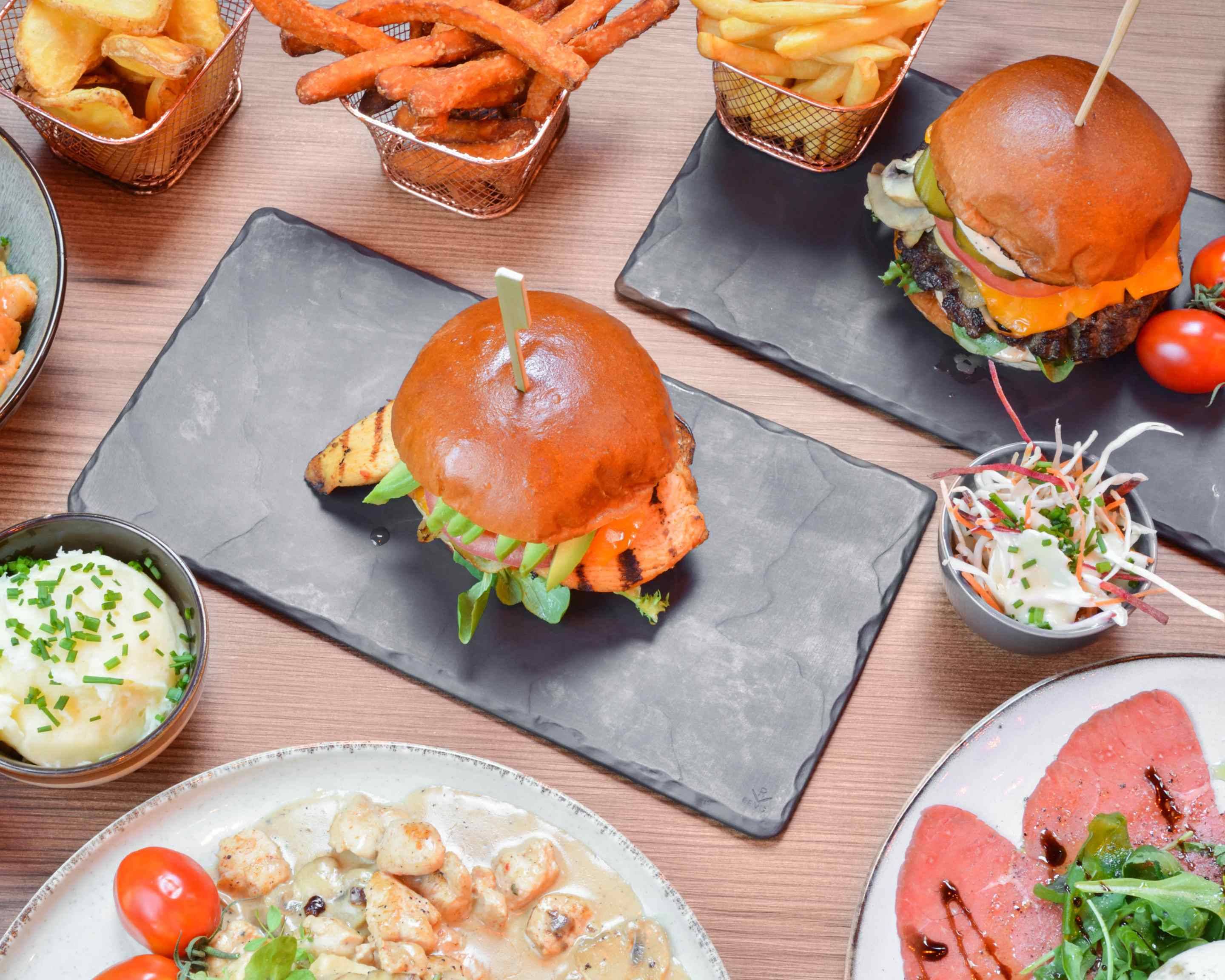 Med food Delivery in Brussel - Menu and prices | Uber Eats