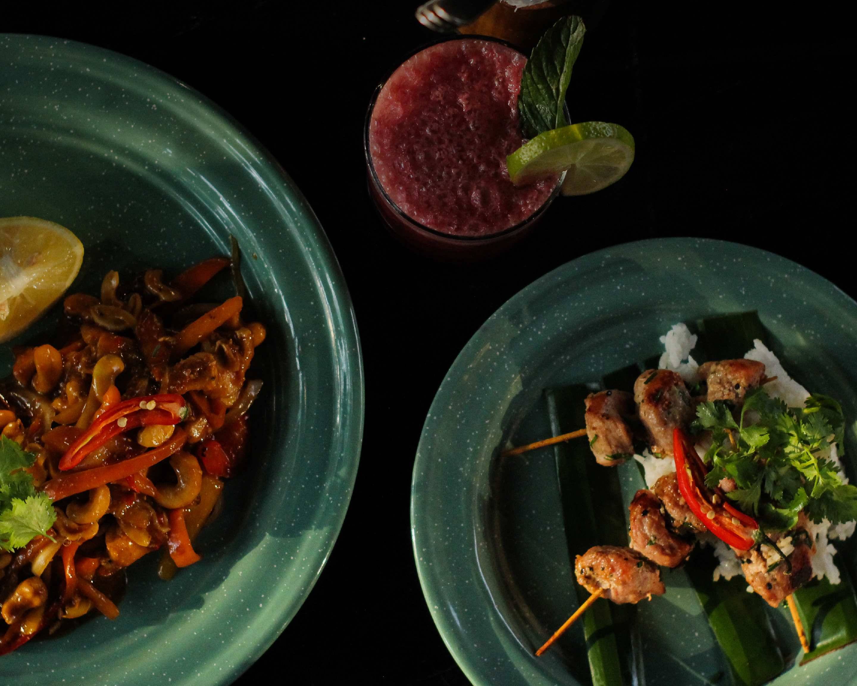 Thaiger Menú a Domicilio【Menú y Precios】 Avenida Aztecas 270 ...