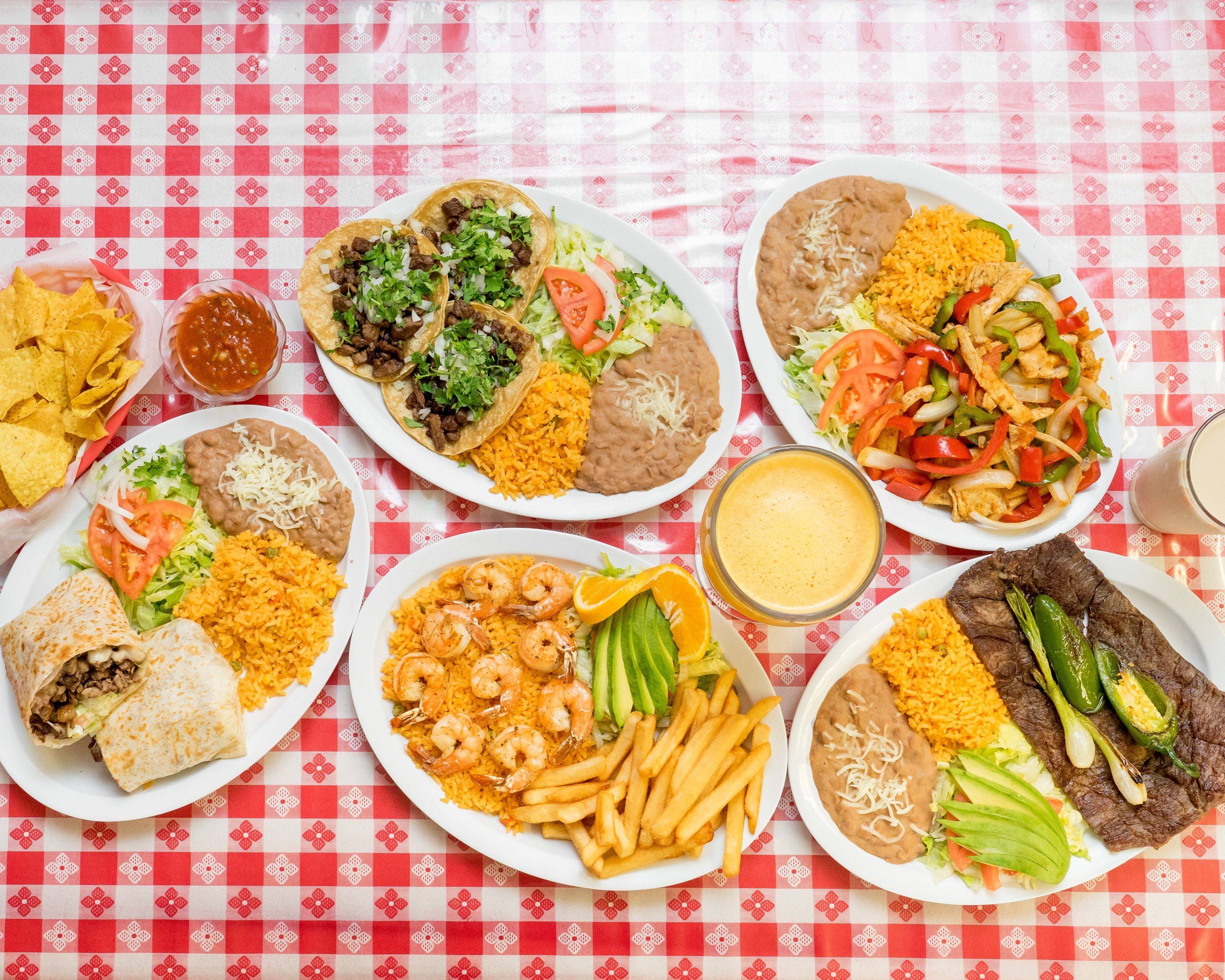 Order Coyotes Restaurant - Menu & Prices - Chicago Delivery | Uber Eats