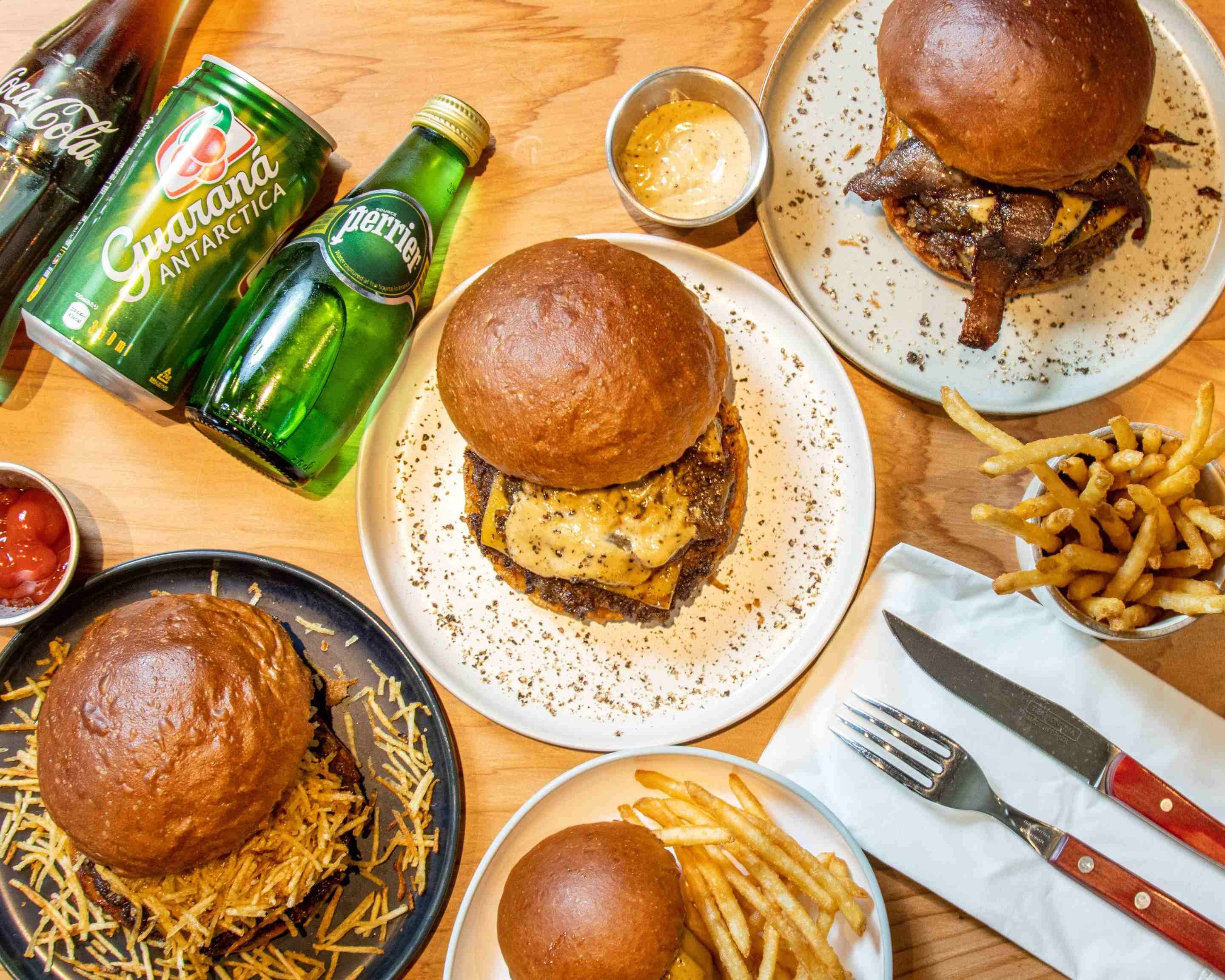 Gui's Burger ギーズバーガー芦屋の出前・宅配・テイクアウトメニュー | ウーバーイーツ