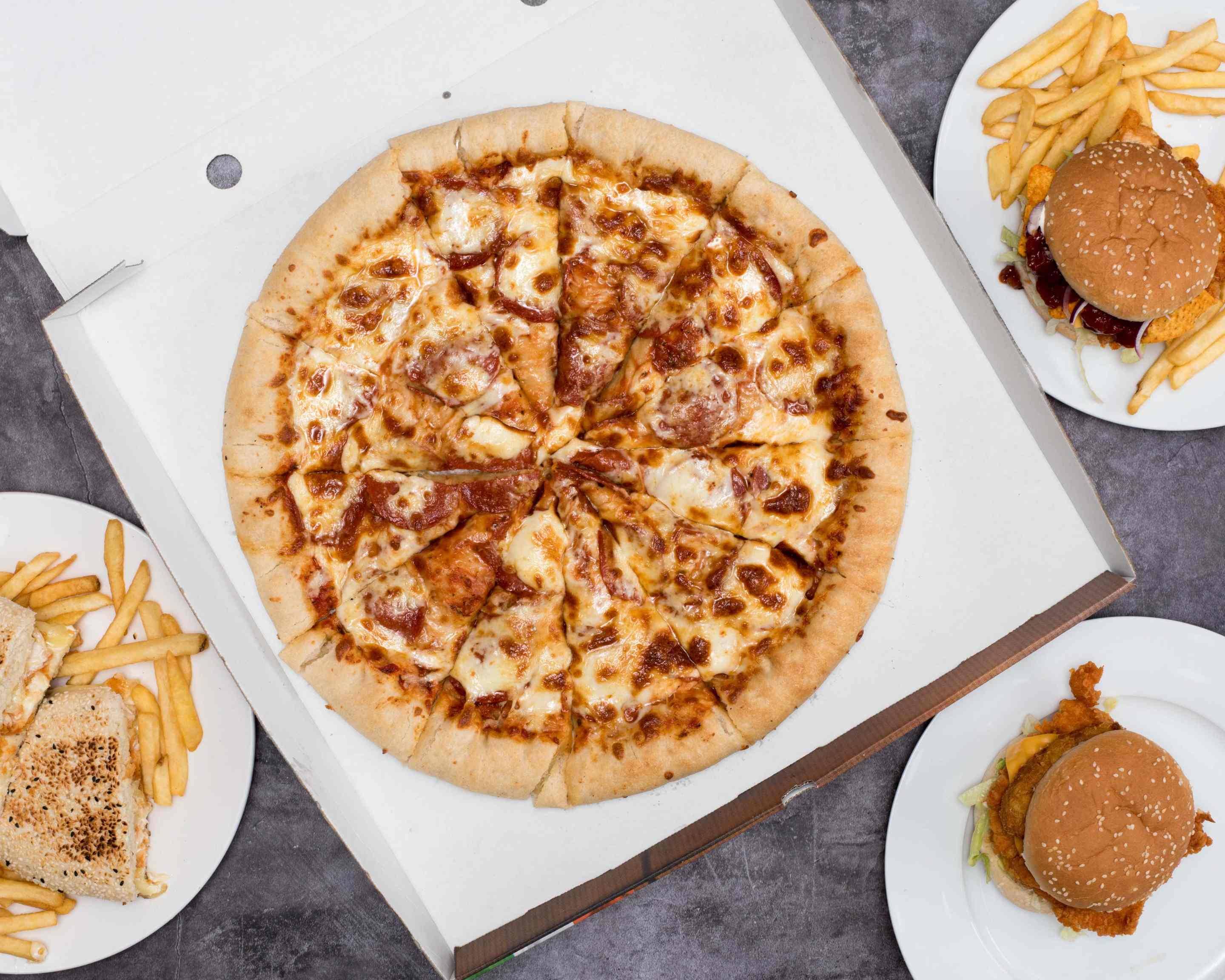 Dixy Chicken - Kitt's Green Menu - Takeaway in Birmingham | Delivery ...