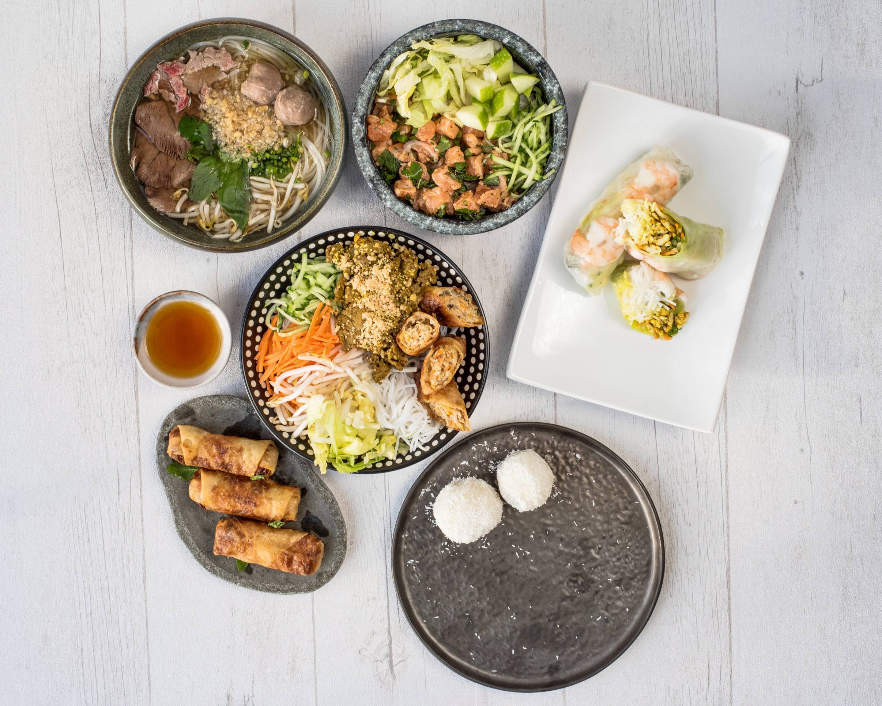 Vivi Nem menu, offres et prix - Livraison à Chessy - Uber Eats