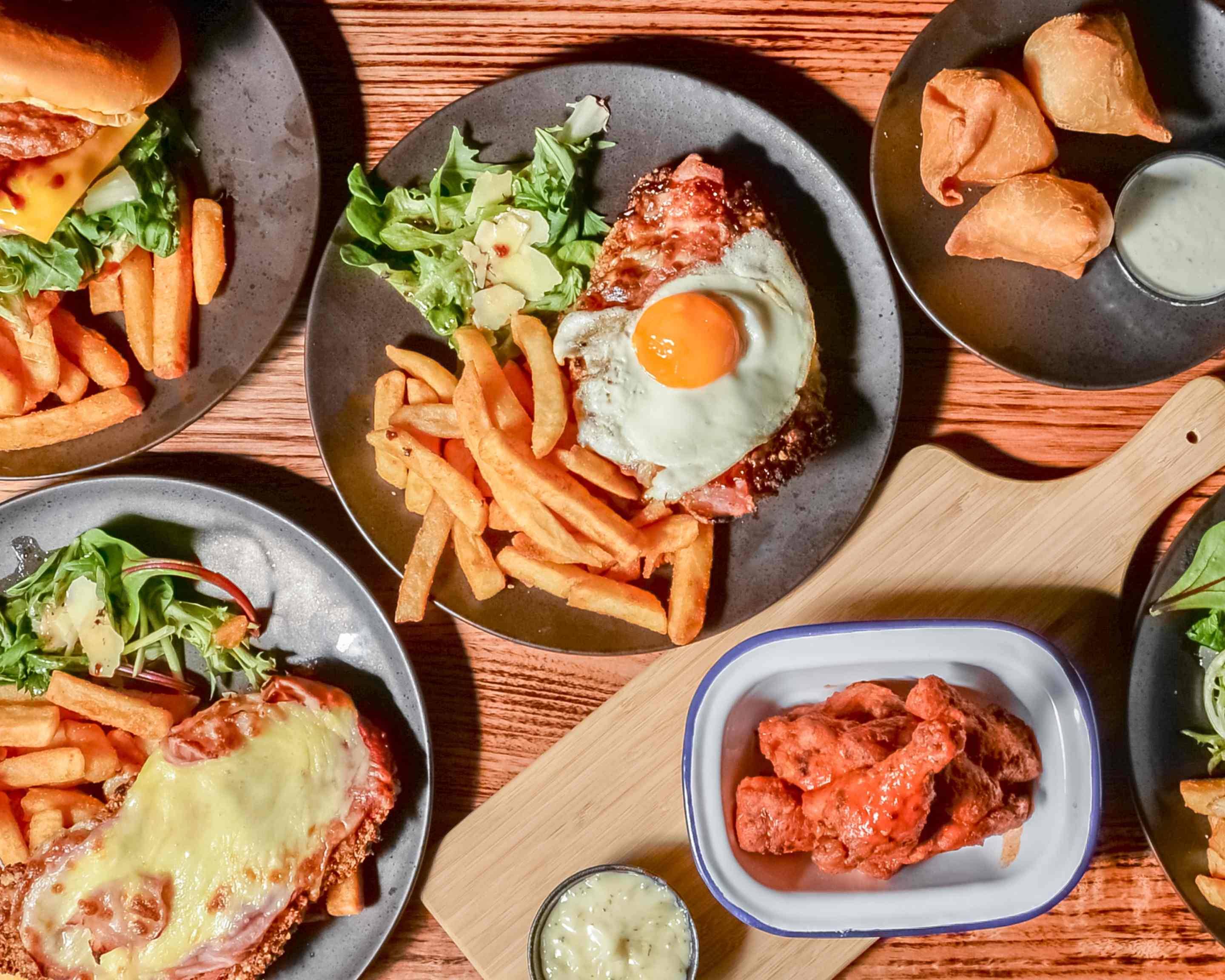 Order Birdies Mini Golf and Sports Bar Menu Delivery and Takeaway in ...