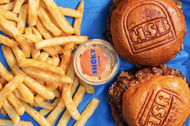 Order Halal Smash BRGR - U District (Roosevelt Way NE) - Menu & Prices ...