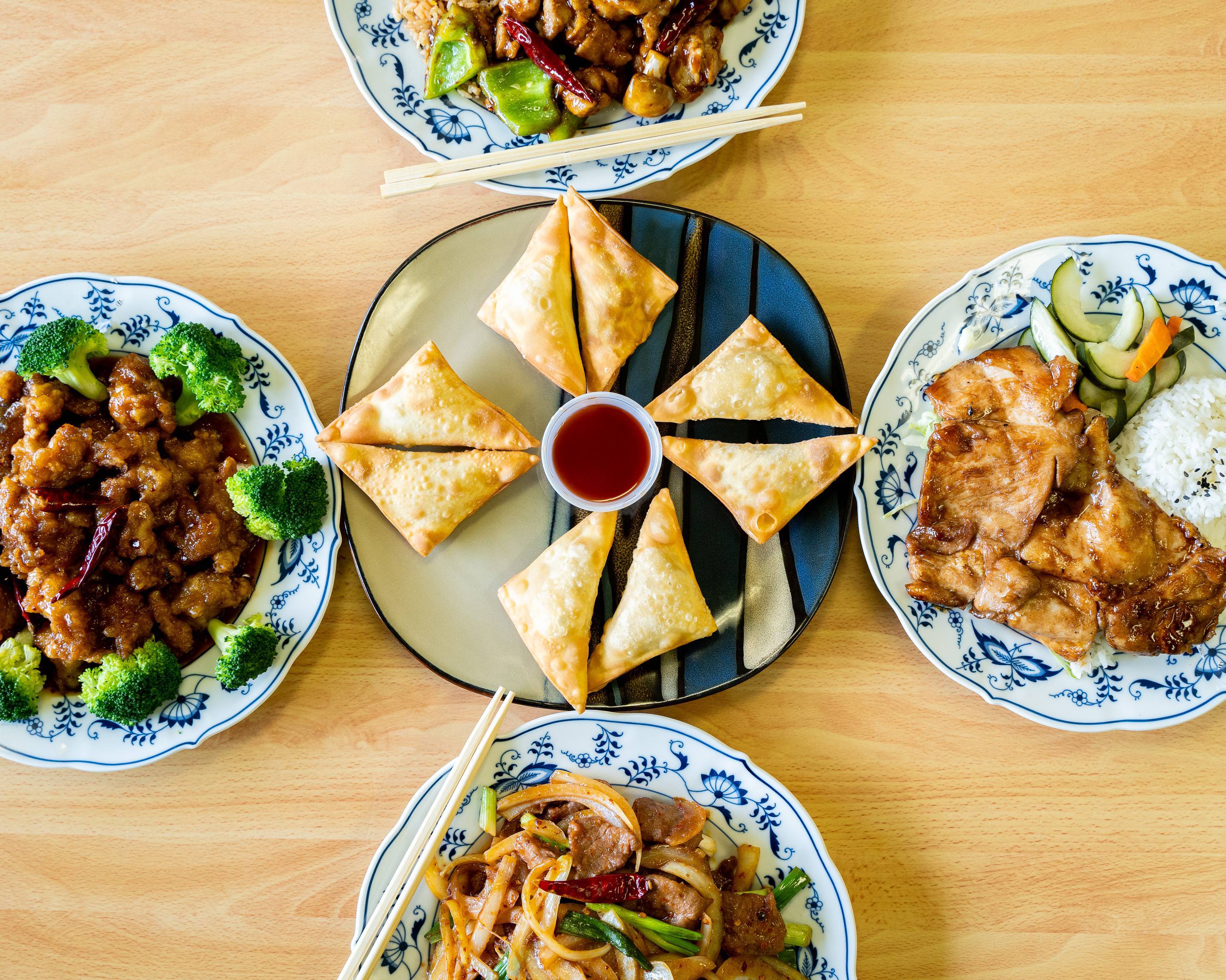 Order QQ Li's Chinese Cuisine Menu Delivery in Bellingham | QQ Li's ...