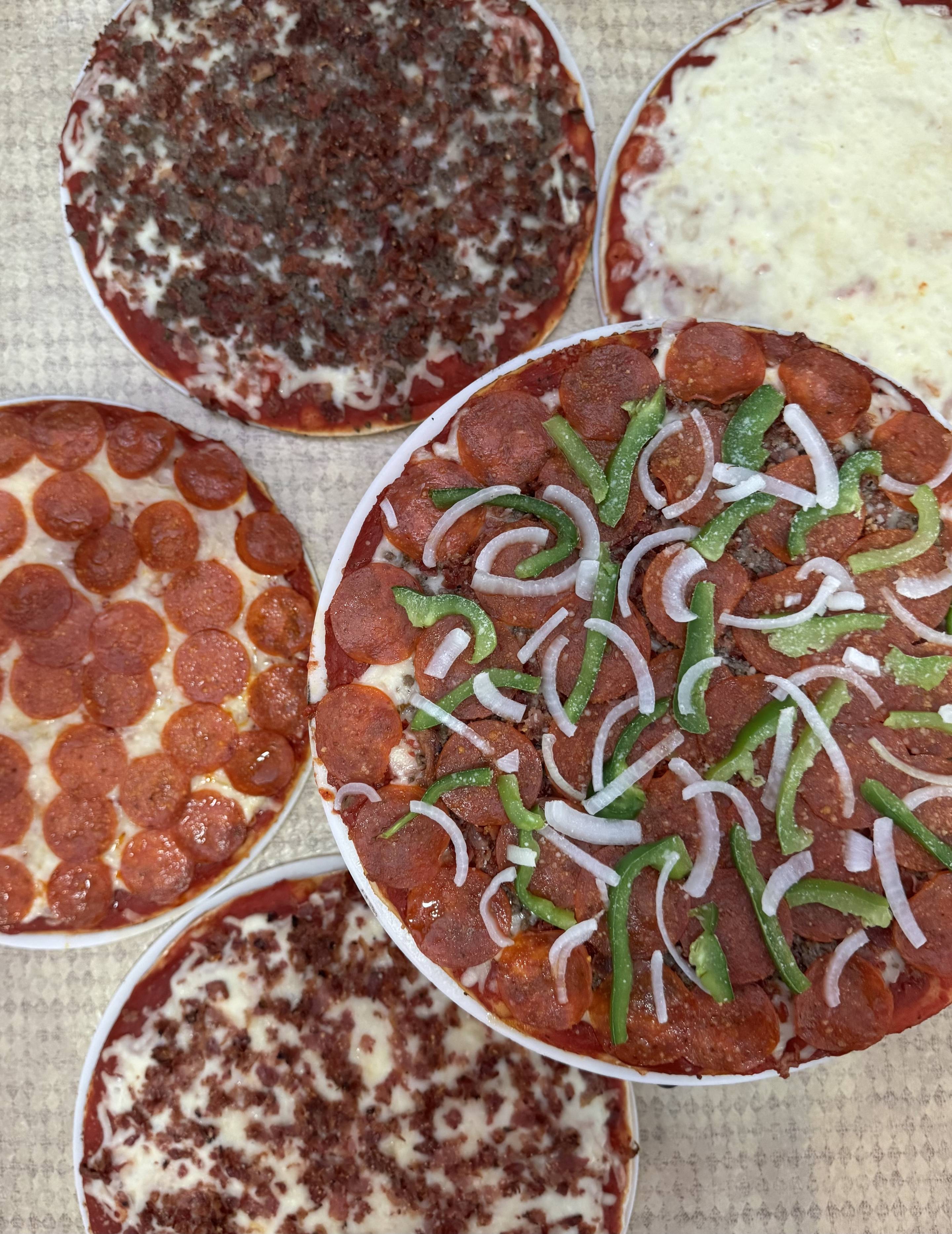 Order Fortel's Pizza Den - Menu & Prices - Saint Louis Delivery | Uber Eats