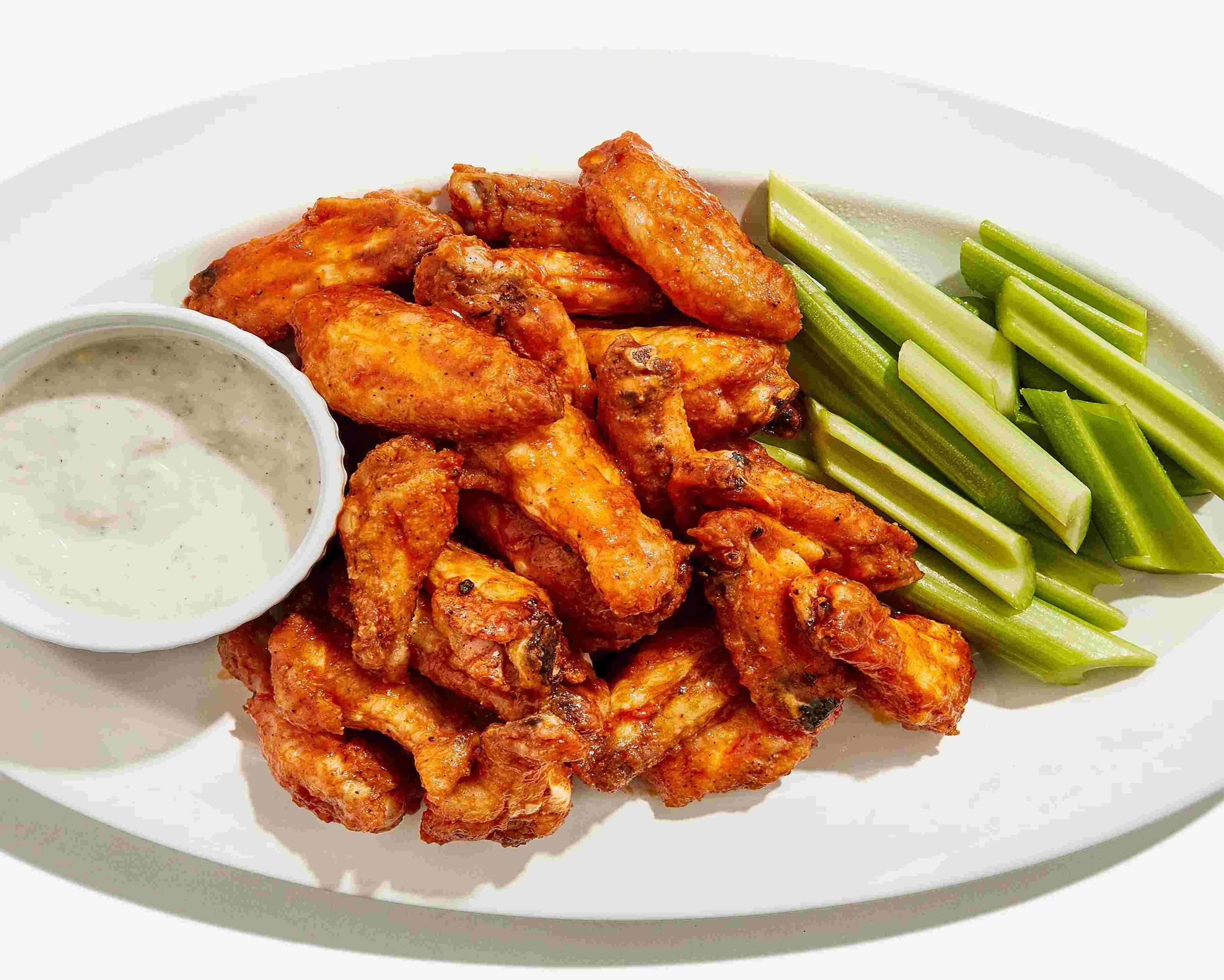 Buffalo wings＆KA.RA.A.GE Best Wingsの出前・宅配・テイクアウトメニュー | ウーバーイーツ