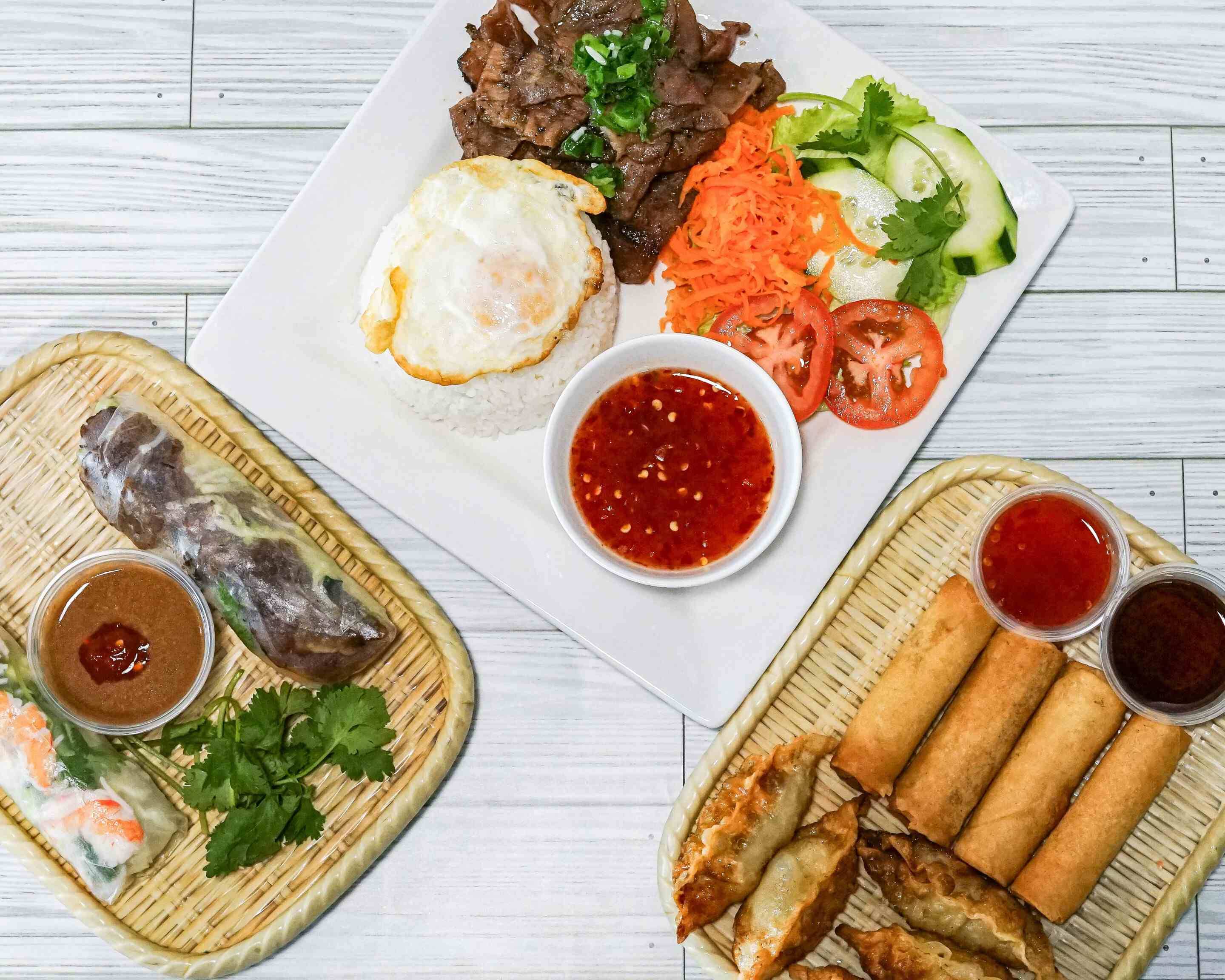 Order Deluxe Tapioca Menu Delivery【Menu & Prices】| Huntsville | Uber Eats