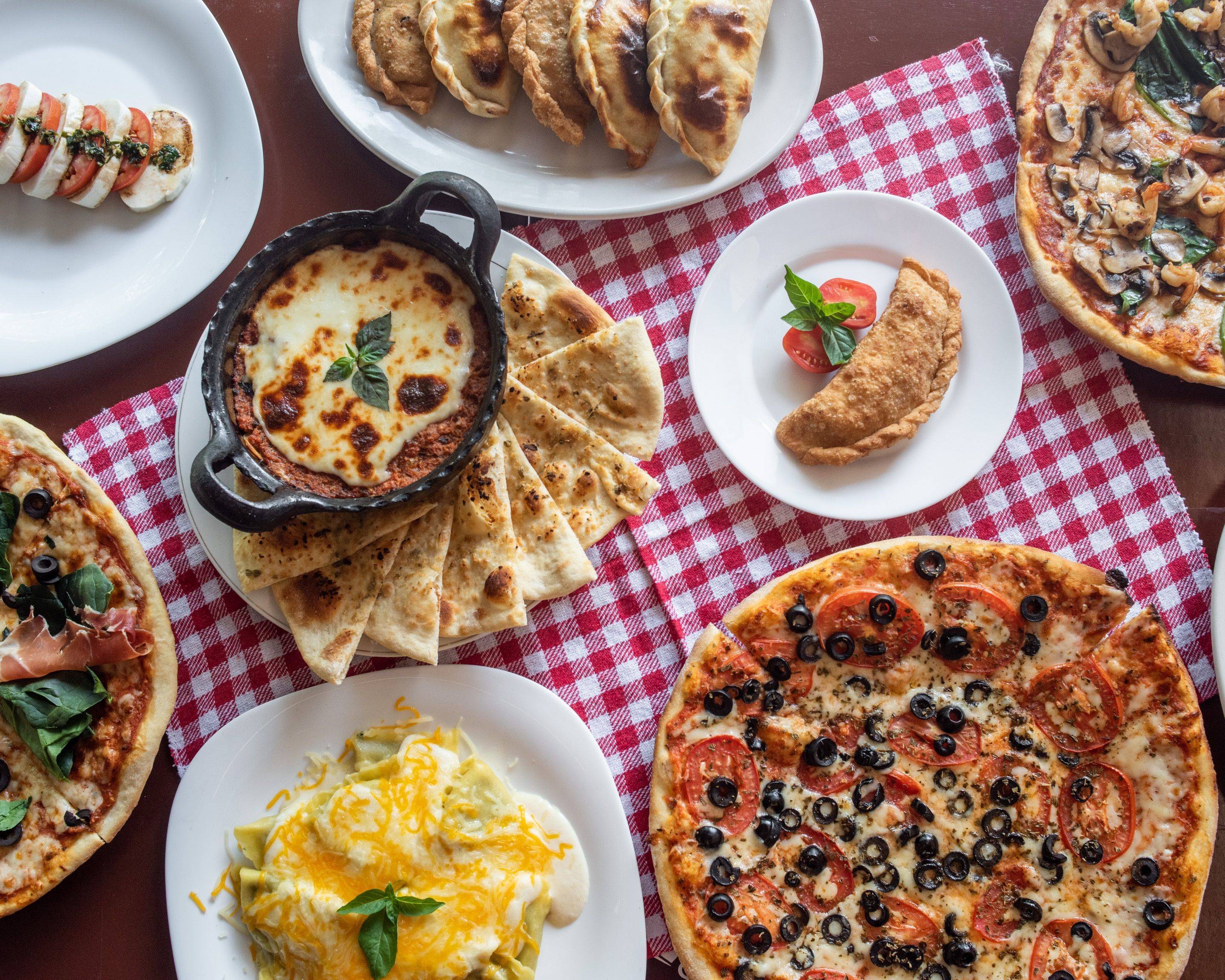 Balagan pizza Menú y Precios - Pide a Domicilio en Cancún - Uber Eats