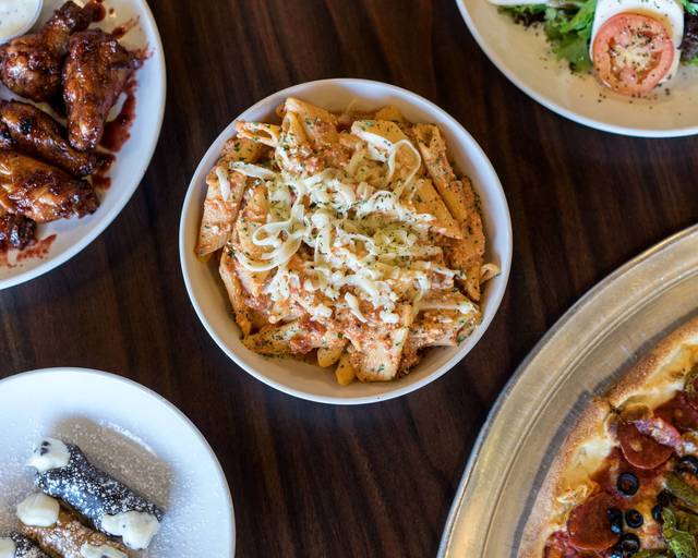Anthony's pasta and pizza store