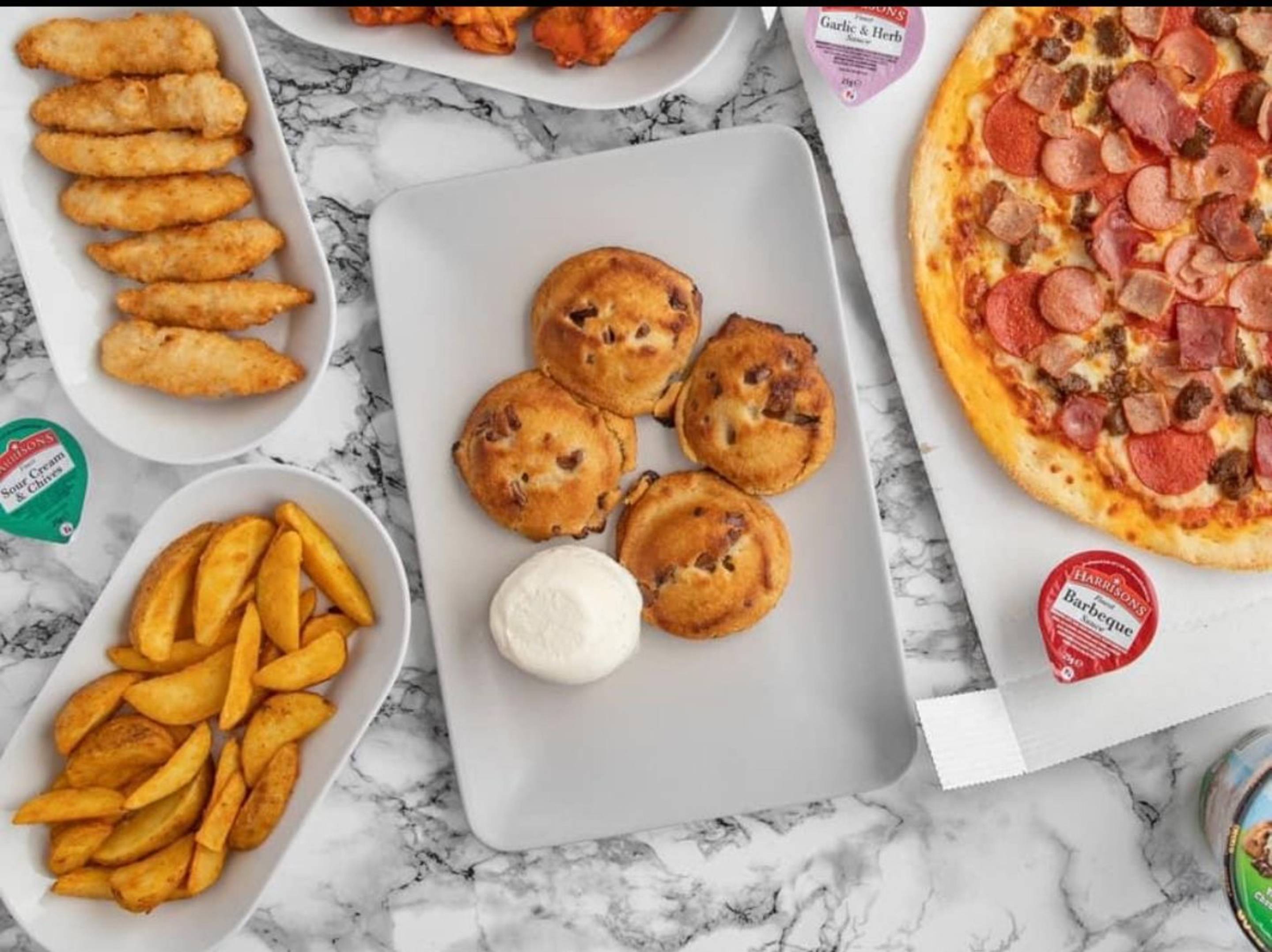 Port Grand Pizza Menu - Takeaway in Manchester | Delivery menu & prices ...