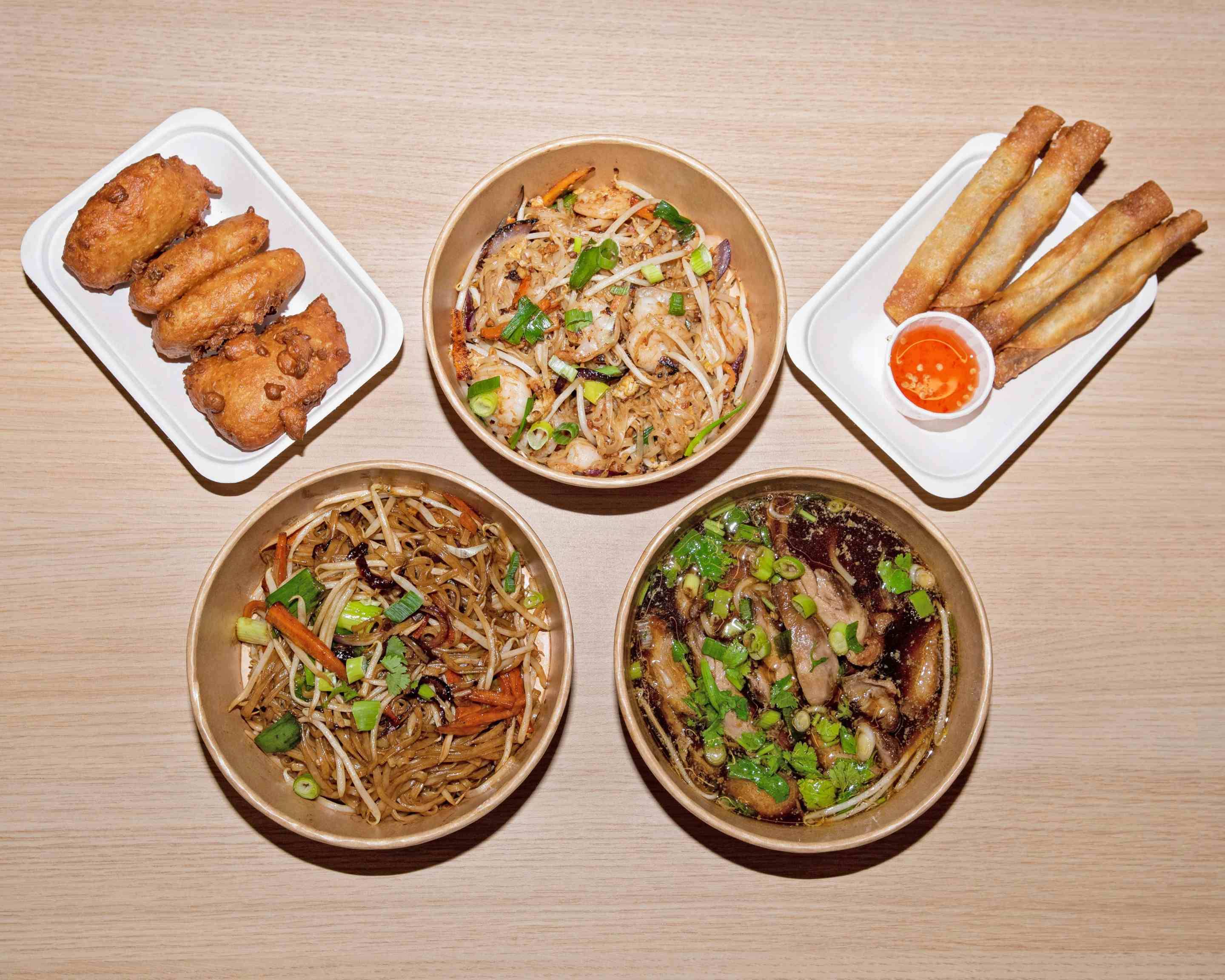 Order Aroi Dee Maidstone Menu Delivery and Takeaway in Brighton and ...