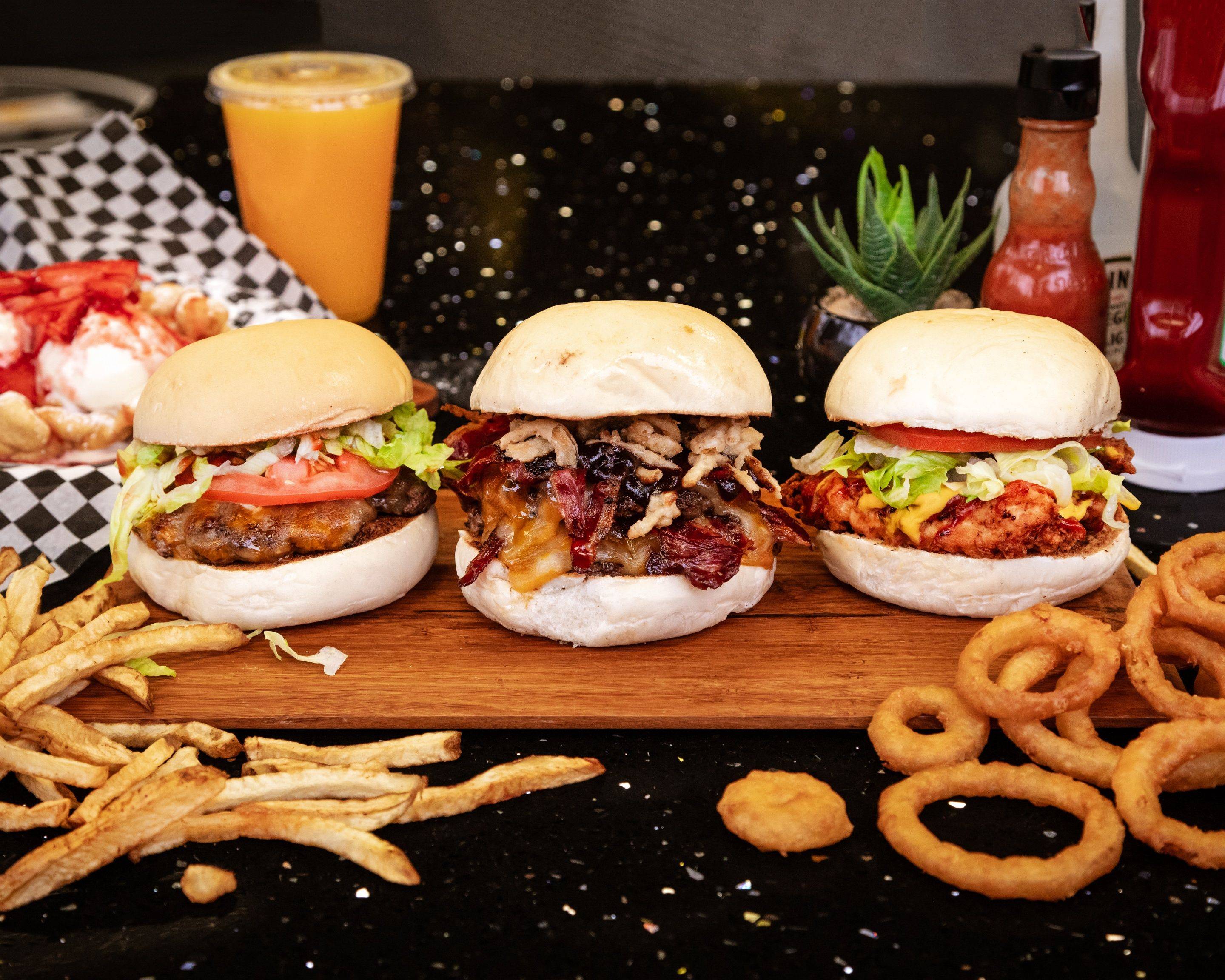 Order Mini Moes Burger, Wraps & Funnel Cakes Restaurant Delivery【Menu ...