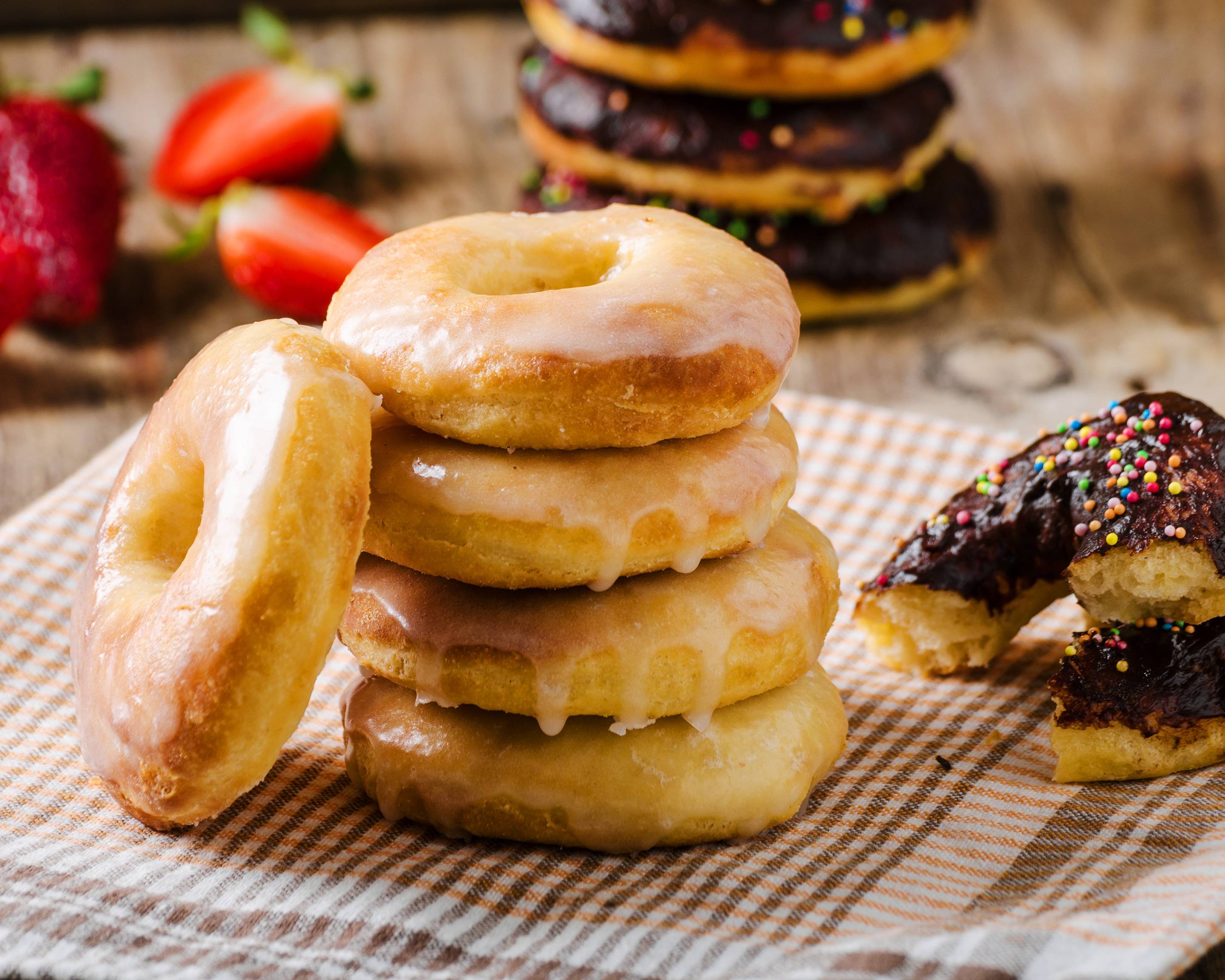 Order Donuts On Donuts (17224 E Shea Blvd) Menu Delivery【Menu & Prices ...