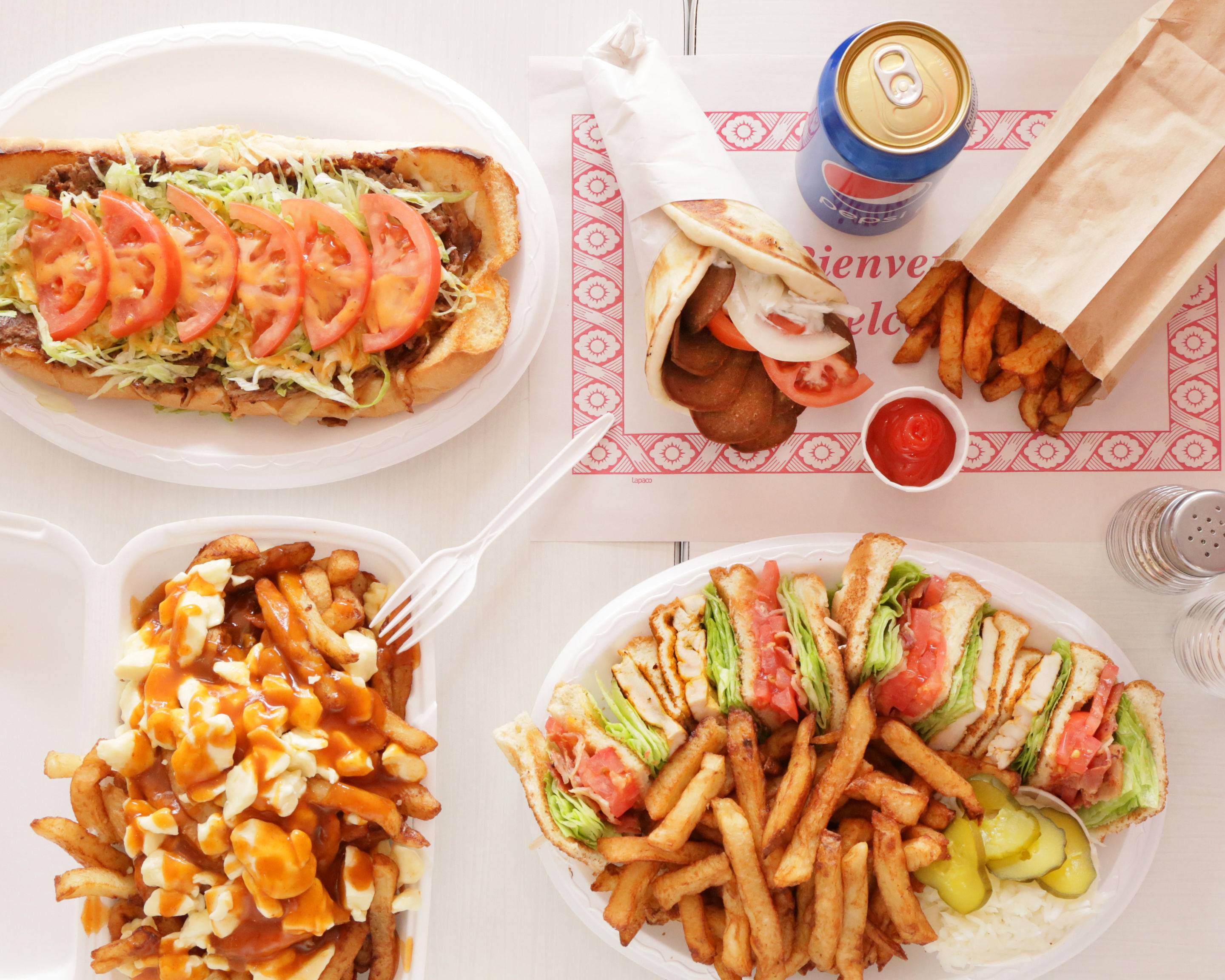 Commander d'un La Patate Rouge【Menu et prix】| Montréal | Uber Eats