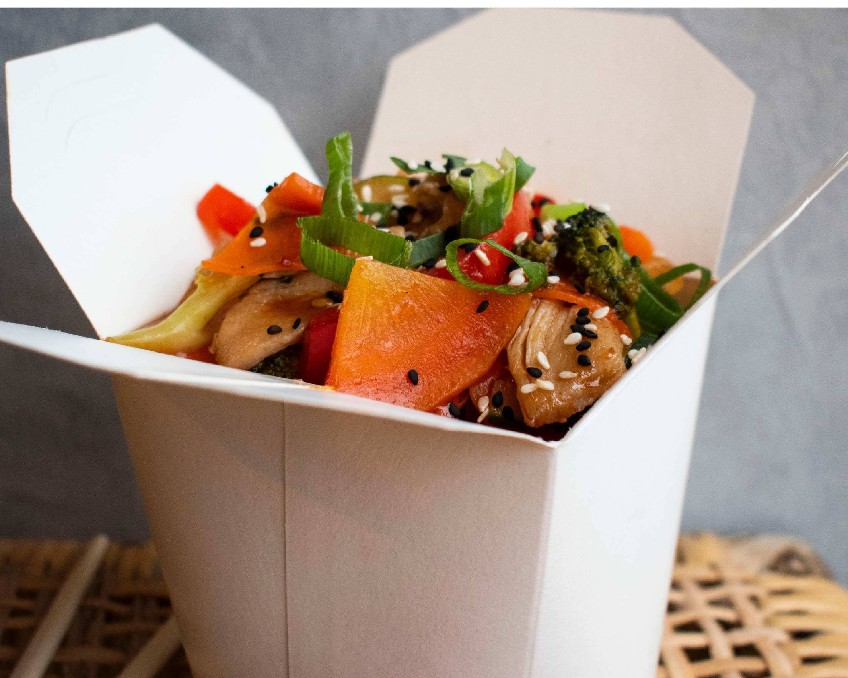 Bestellen bij Wok Me in Leeuwarden | Menu en prijzen | Uber Eats