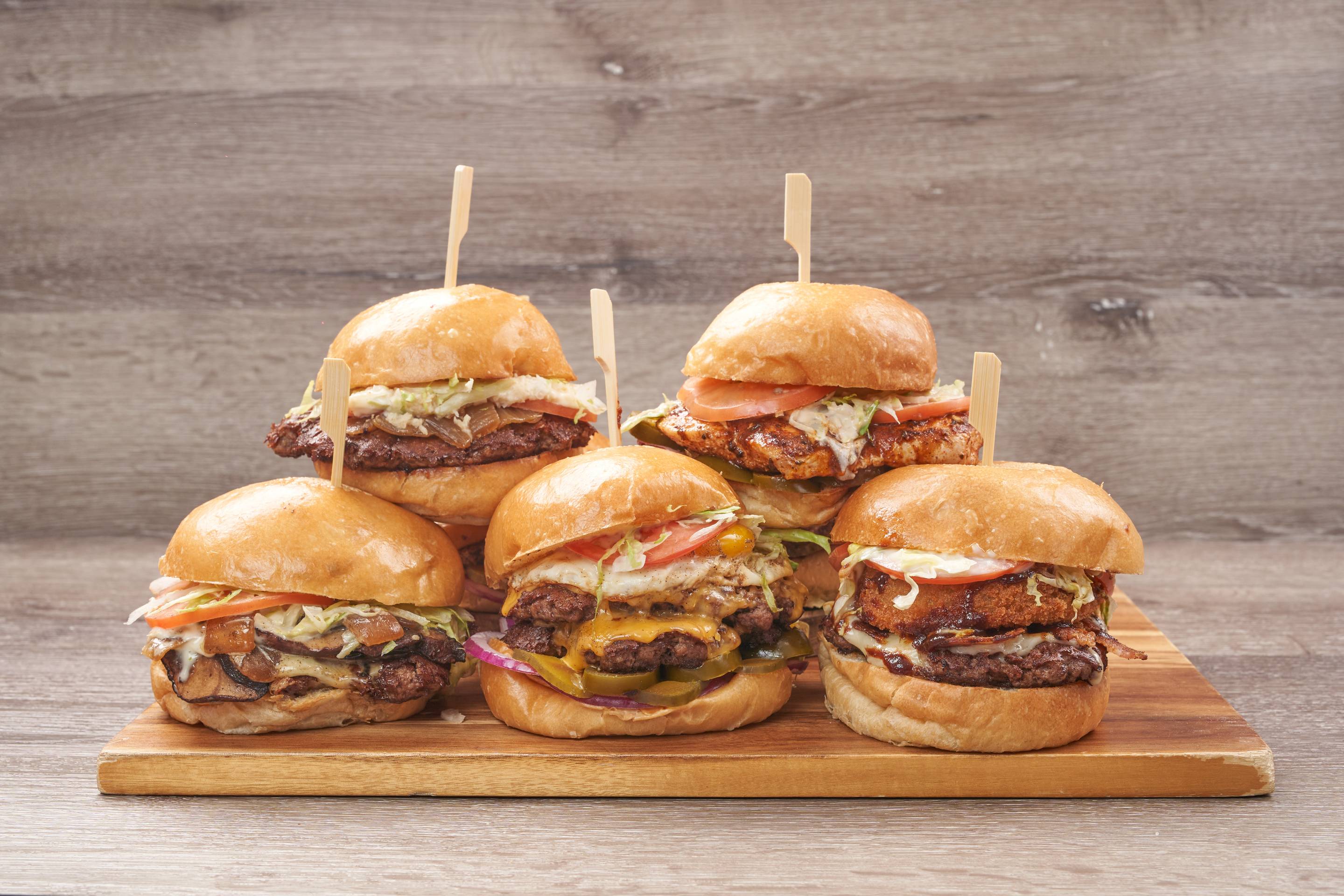 Order Riverside Poutine (688 Queen St E) Restaurant Delivery【Menu ...