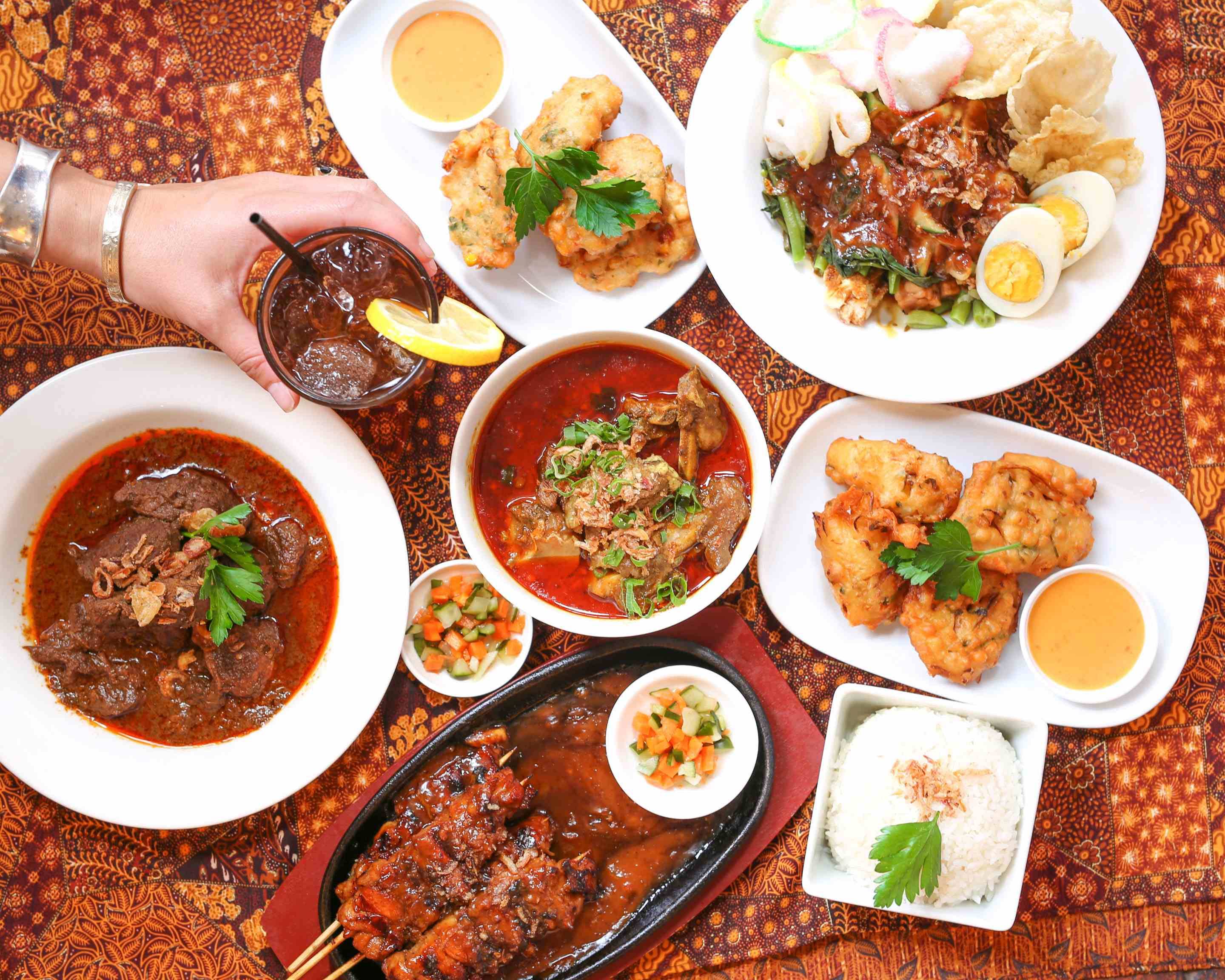 Order Sendok Garpu | Menu & Prices | Brisbane Delivery | Uber Eats
