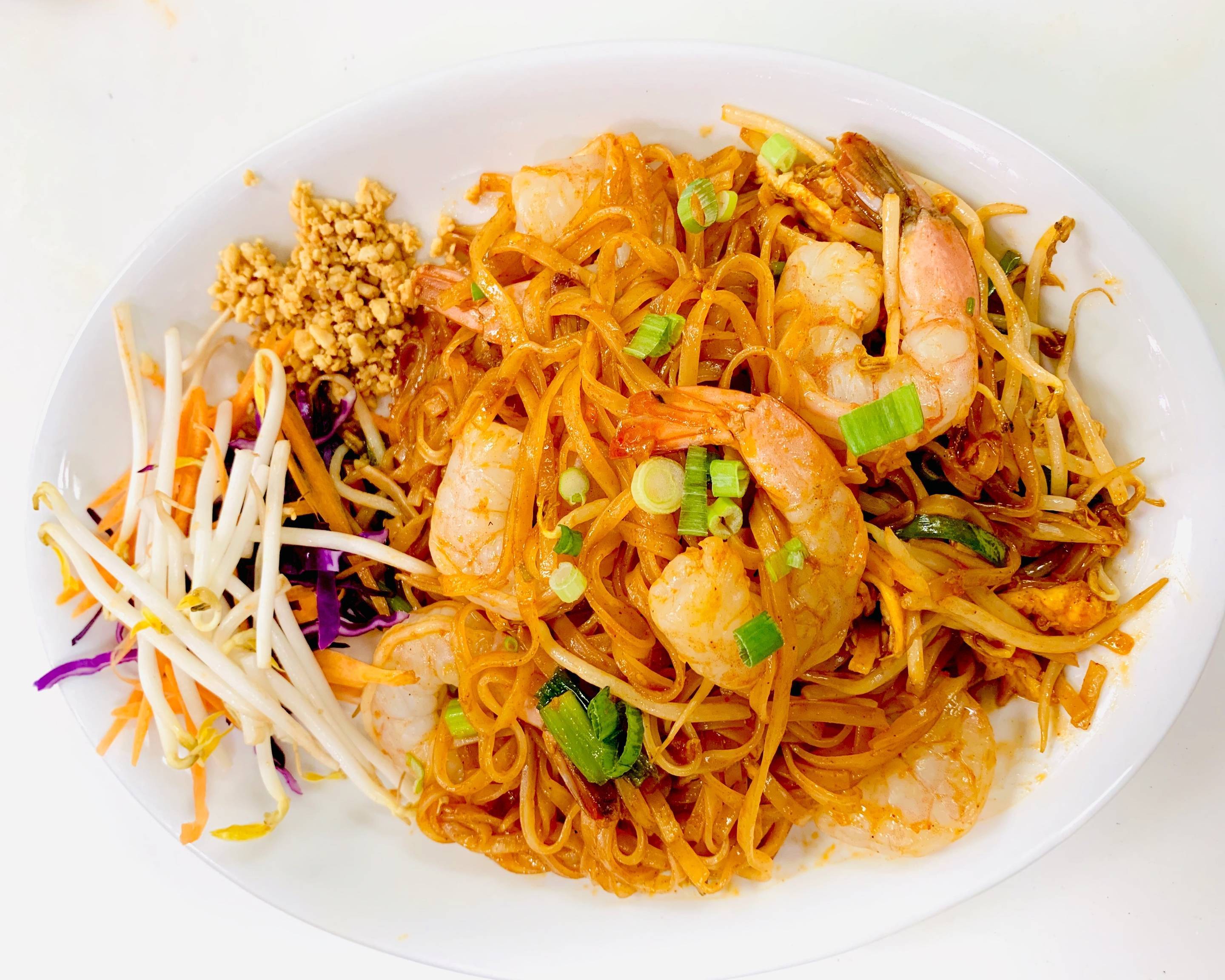 Order Thai café ’Modern Menu Delivery in Lutz | Thai café ’Modern ...