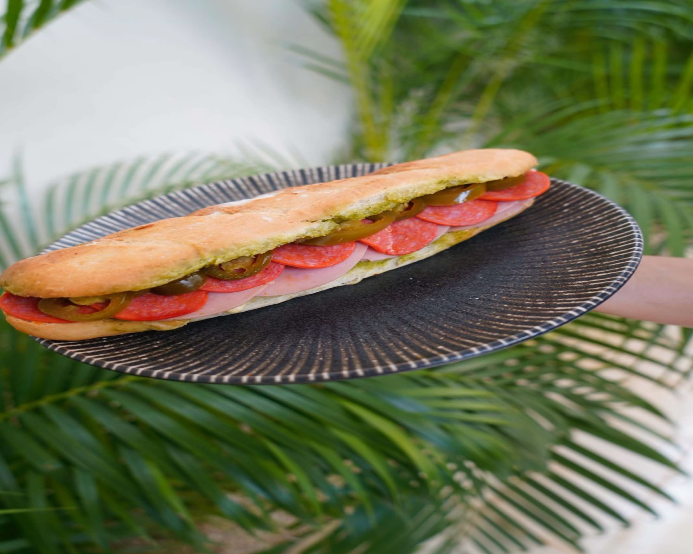 Pan Chito Pancito y Baguettes Menú a Domicilio【Menú y Precios ...