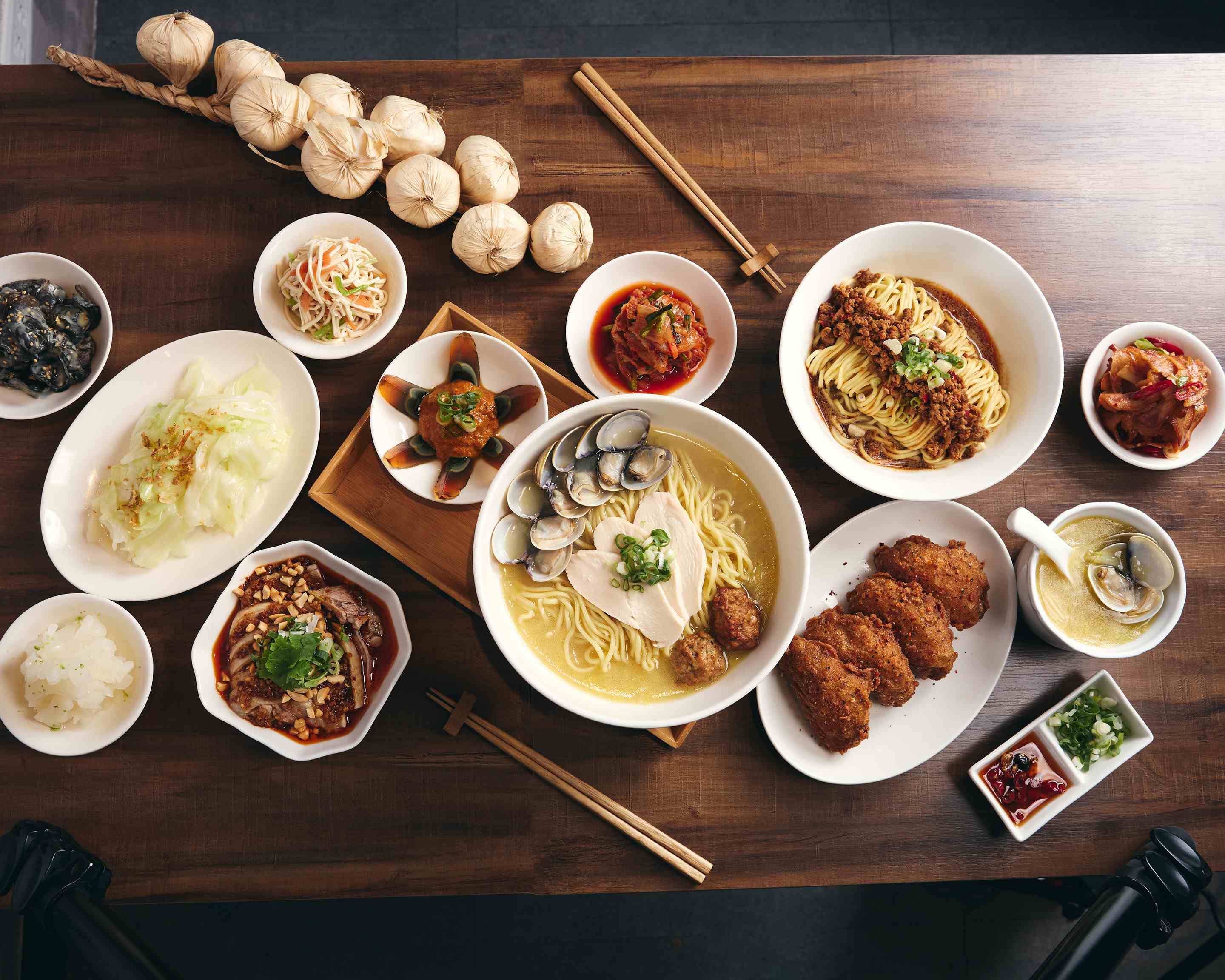 台北鷄麵 CHILLMEN的餐點外送 | 價目表和價格 | Uber Eats
