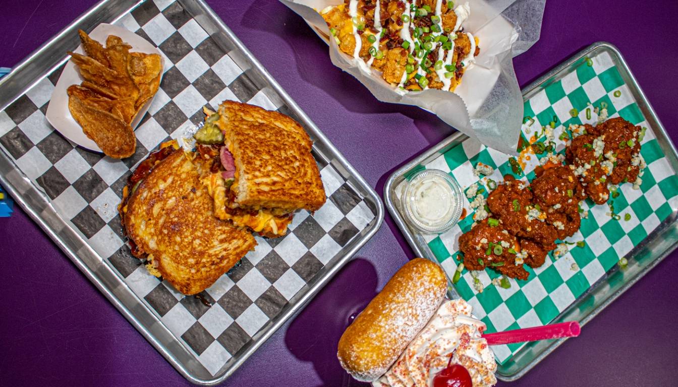 Order Fo'Cheezy Twisted Meltz (SPB) Menu Delivery【Menu & Prices】| St ...