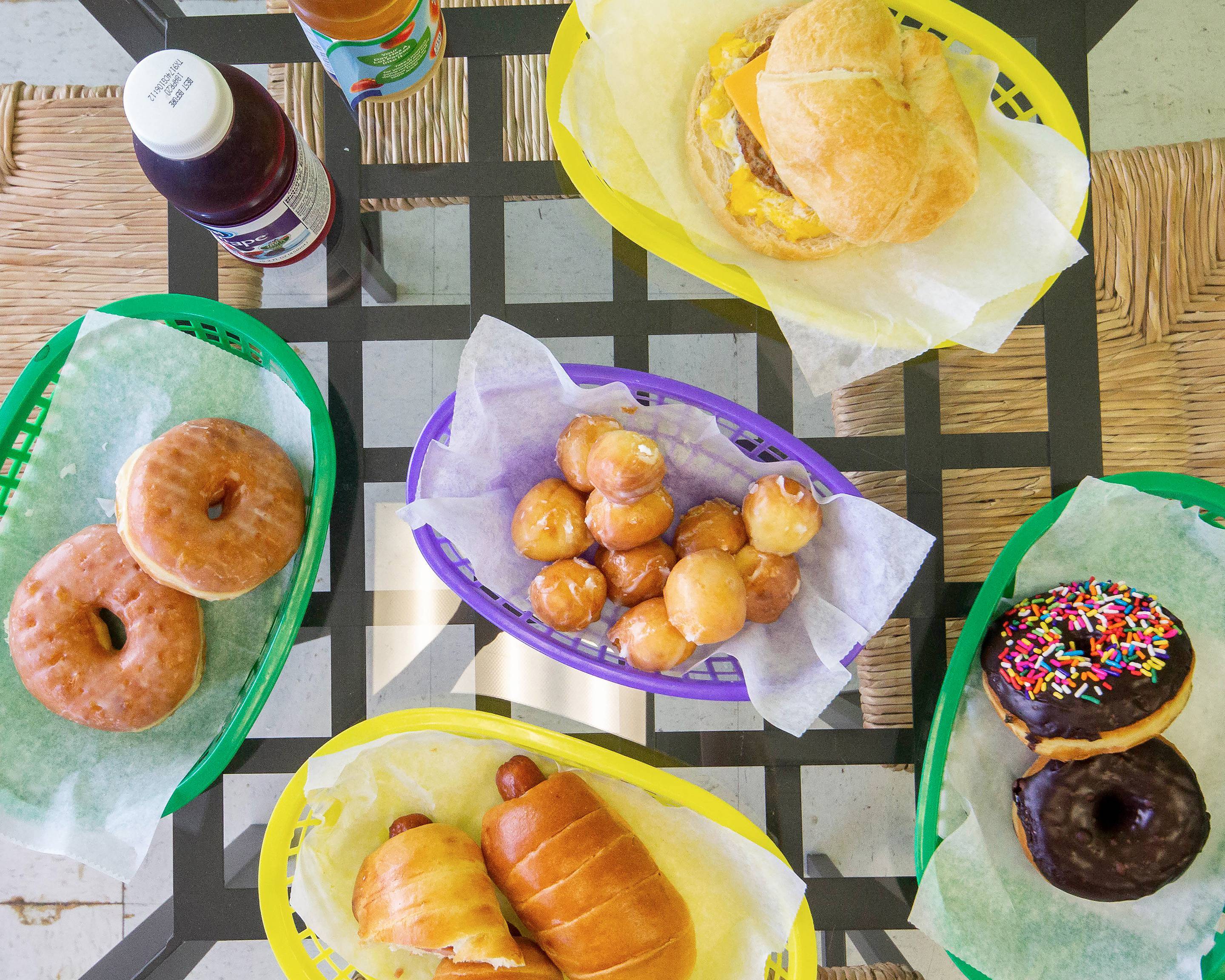 Order Smileys Donuts Menu Delivery【Menu & Prices】| Pearland | Uber Eats