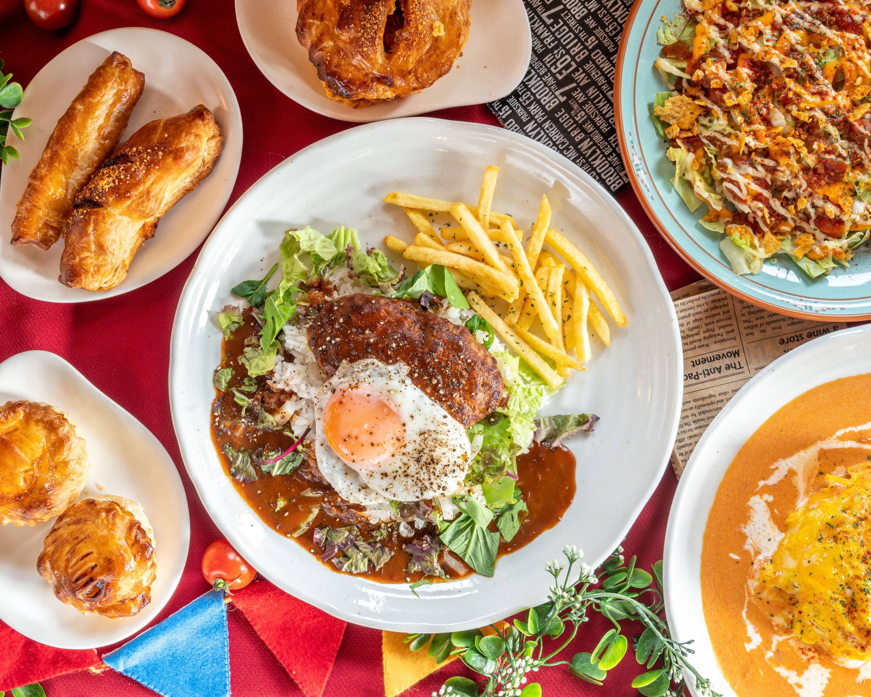 サンタカフェHASH Santa Cafe HASH delivery & takeaway menu | Uber Eats