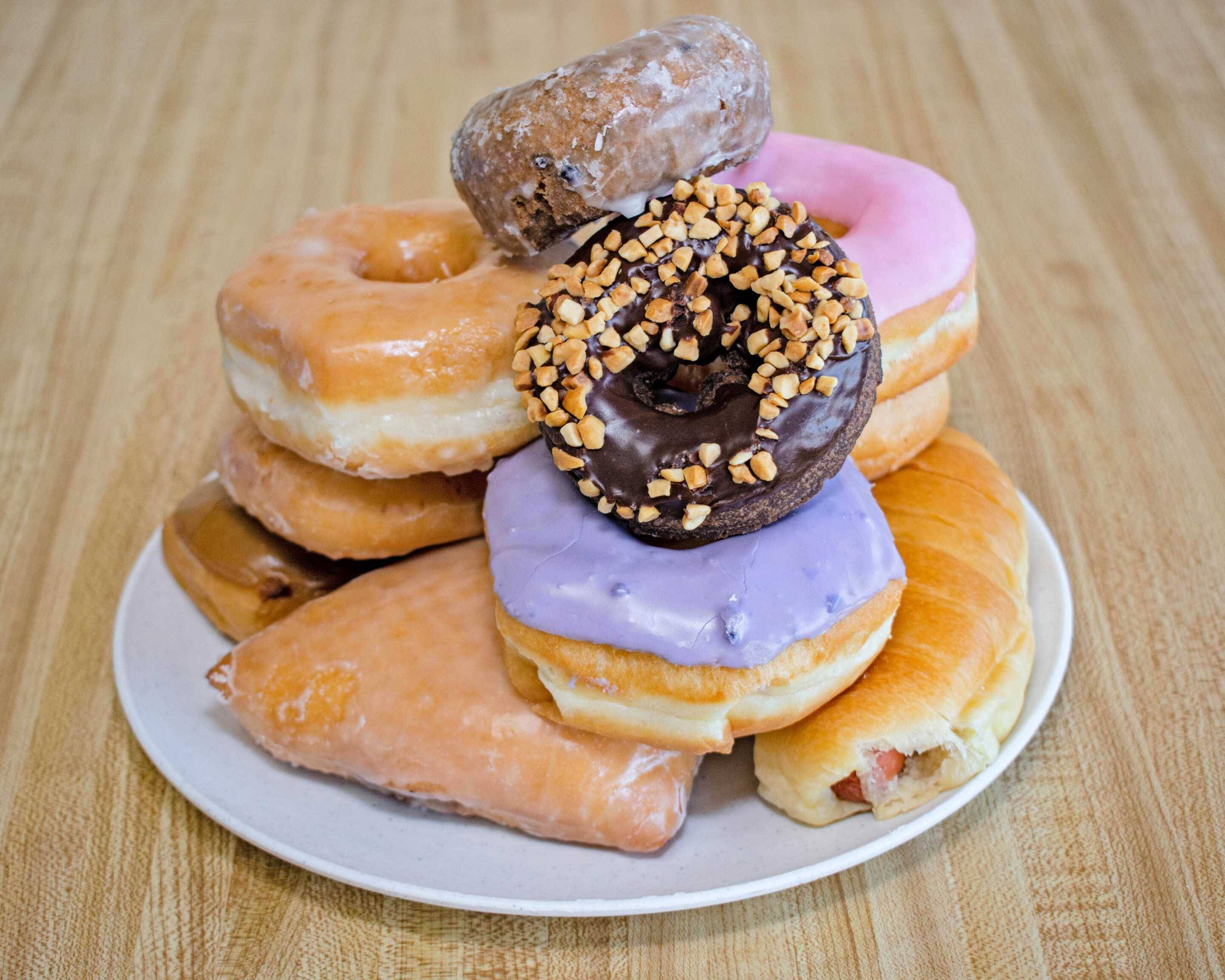 Order Daylight Donuts - Kelly Menu Delivery【Menu & Prices】| Oklahoma ...